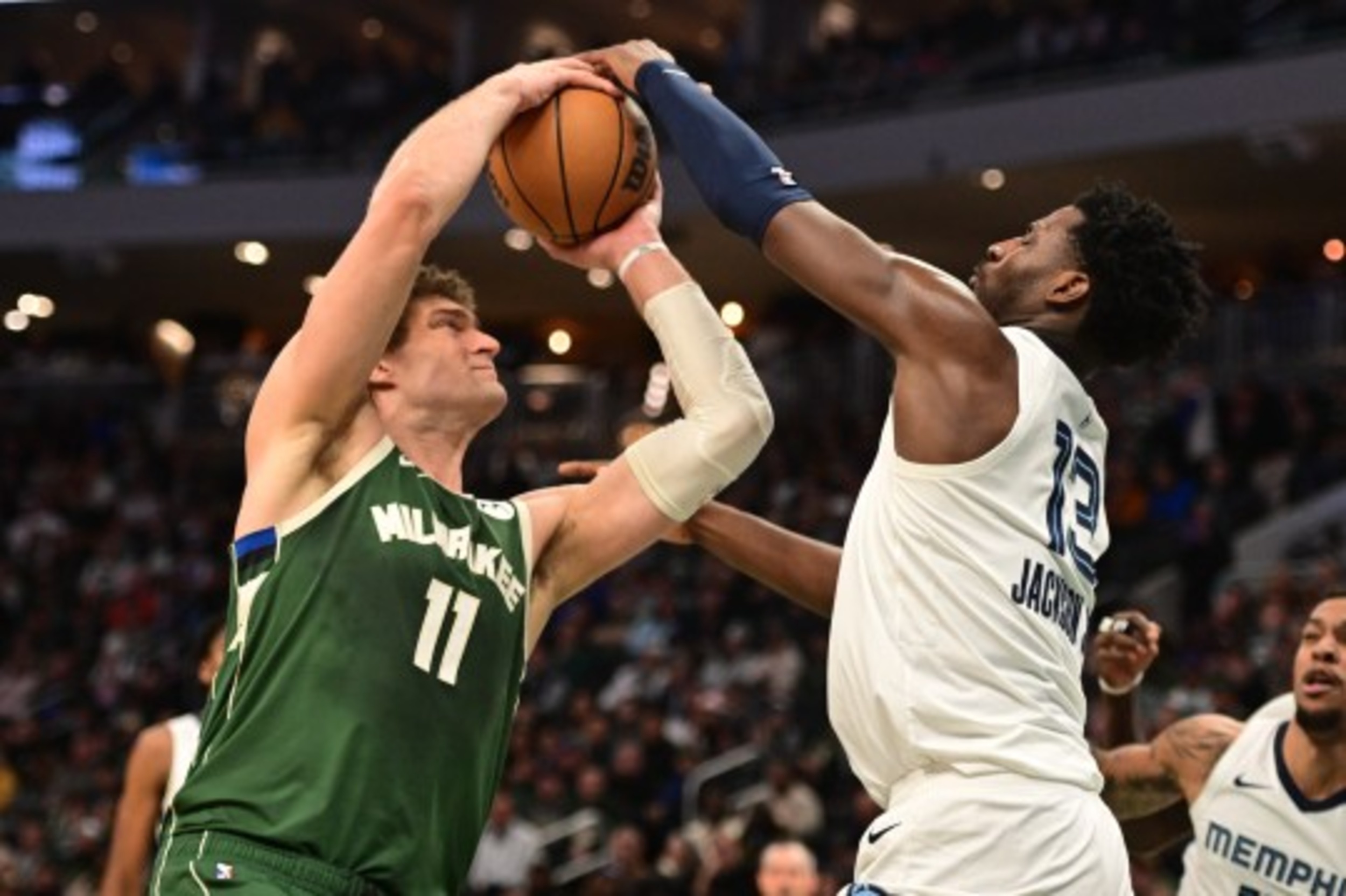 Recent Julius Randle mock trade gives Knicks the NBA’s best defense ...