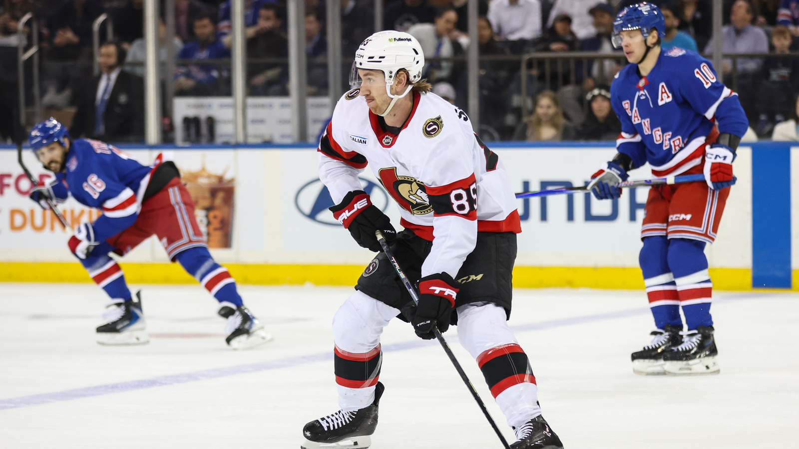 Sanderson Apologizes to Merilainen After Heated Comments | Yardbarker