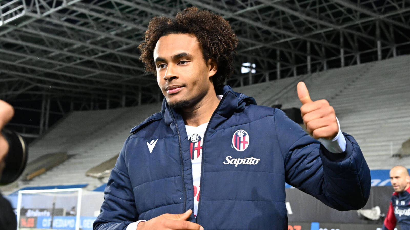Bologna demand €80m for 22 y/o striker on Manchester United radar ...