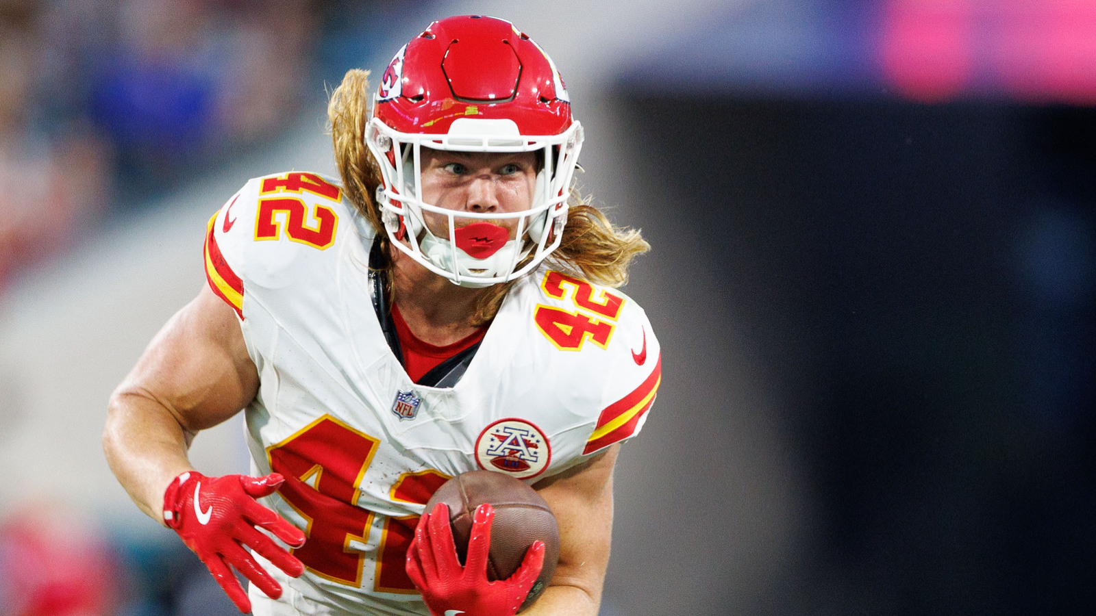 Chiefs rookie RB Carson Steele owns unusual pet | Yardbarker