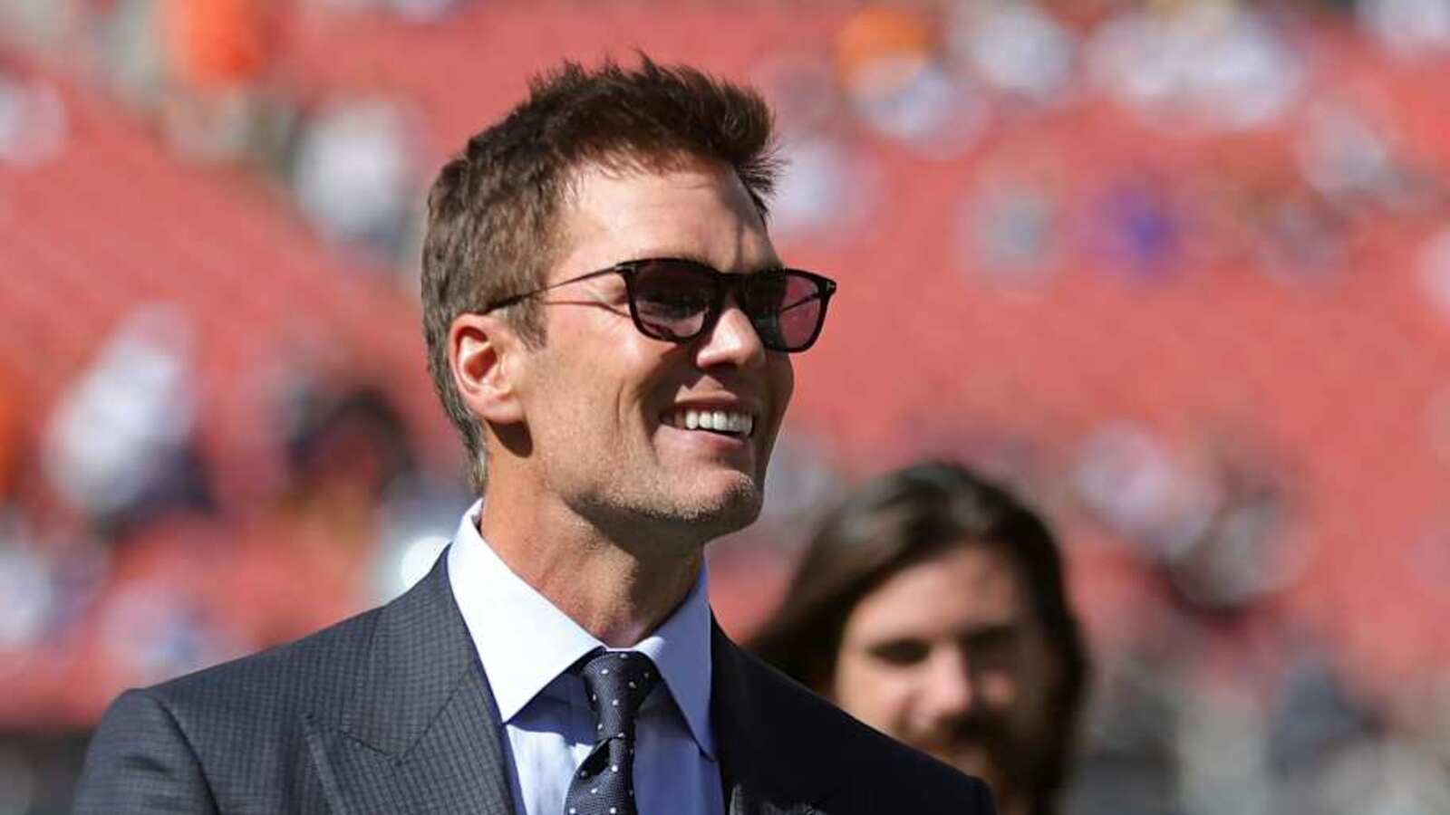 Tom Brady looks incredible during jet-boarding excursion with friends ...