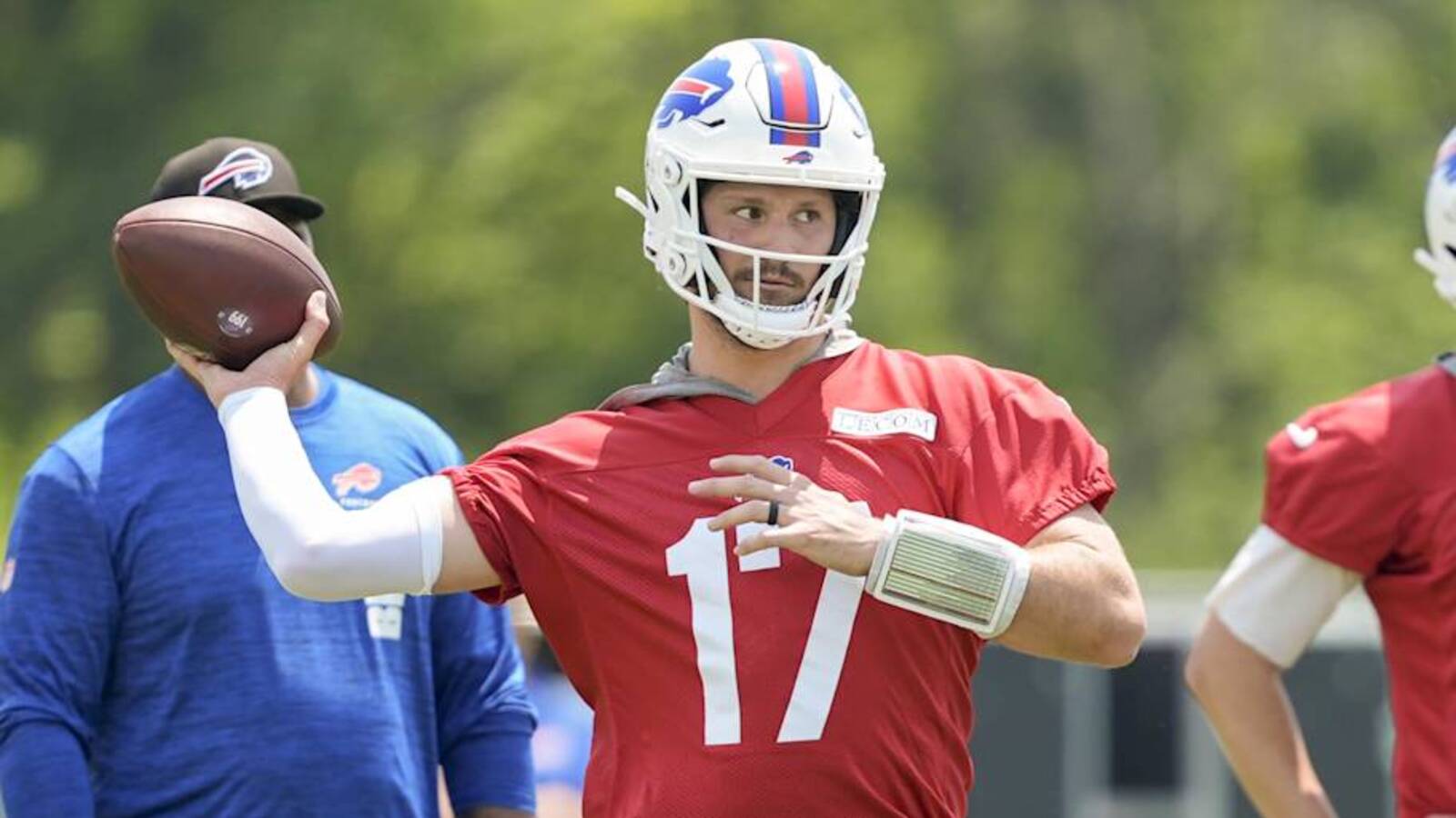 Former FSU star earns high praise from Bills QB Josh Allen | Yardbarker