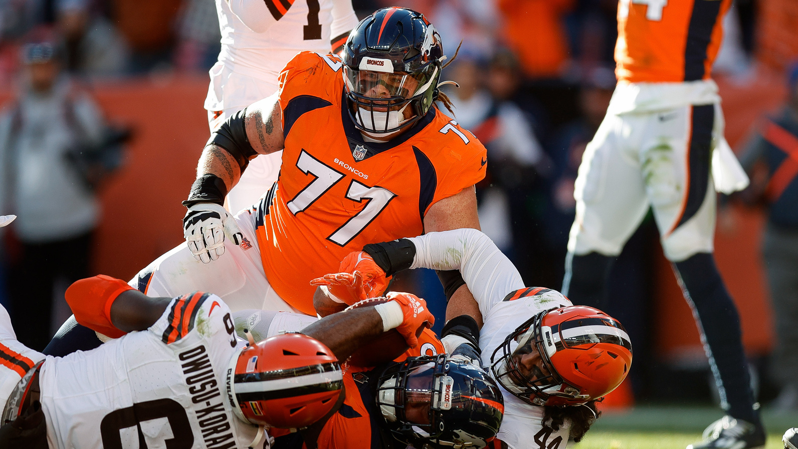 Critical Broncos OL hospitalized with elevated heartbeat after Week 14 ...