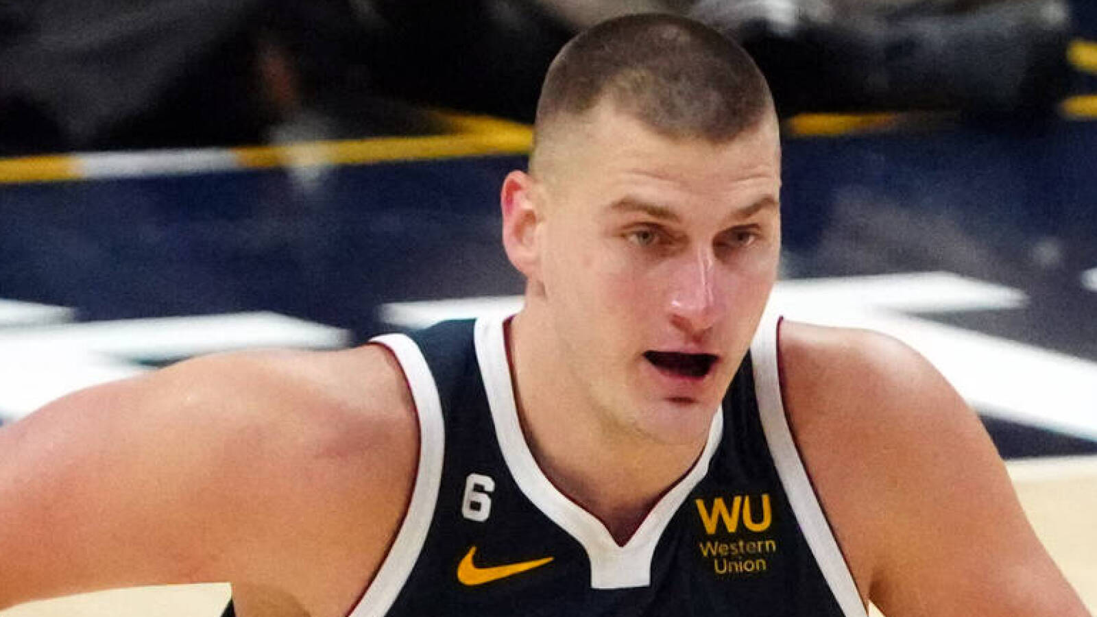 Jokic goes coast-to-coast as part of 18-point third quarter | Yardbarker