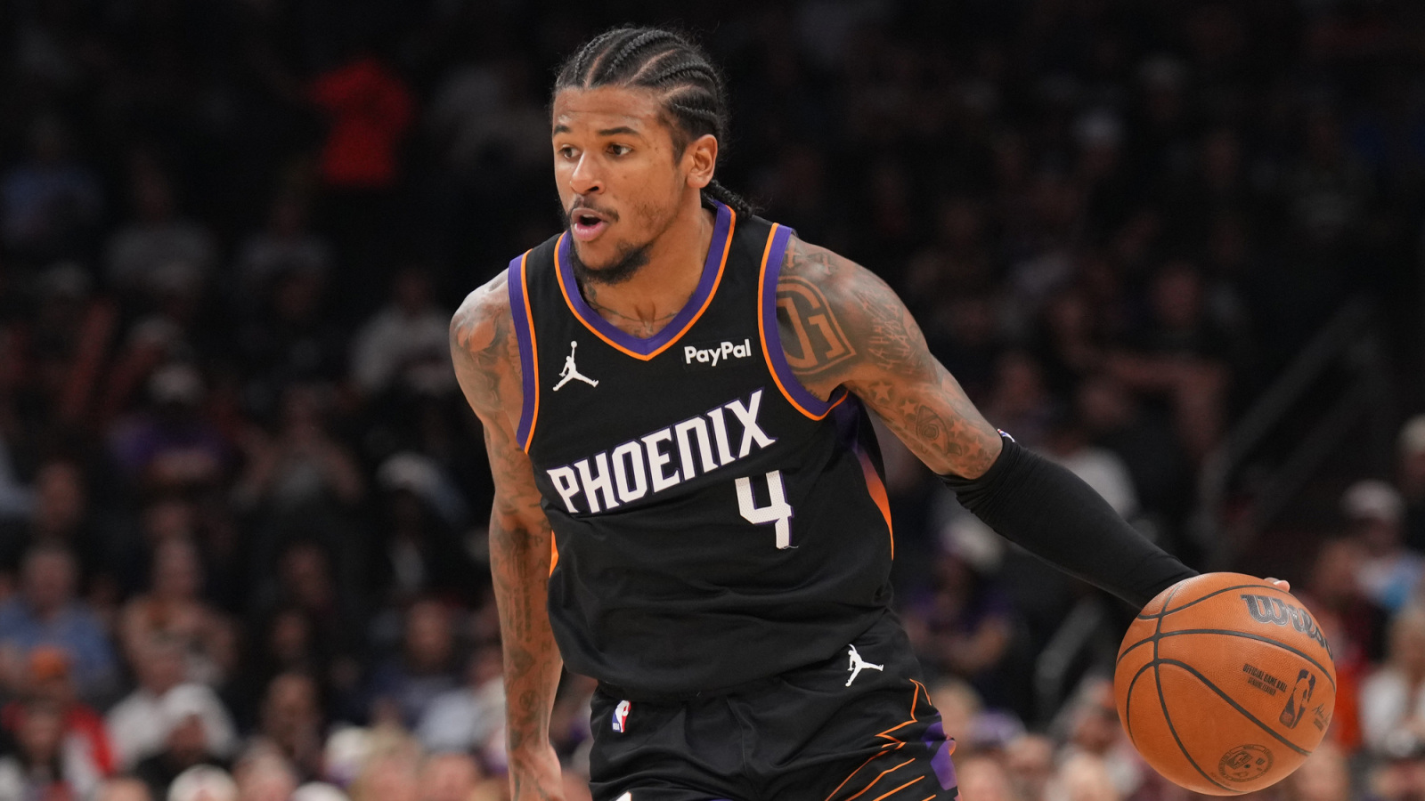 Phoenix Suns’ losing streak continues, fans question playoff future ...