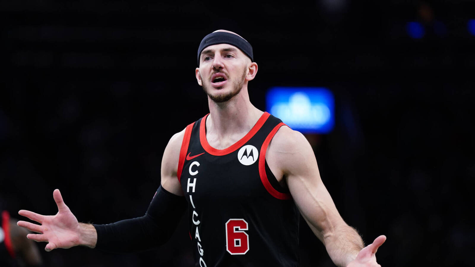 Lakers more interested in Bulls’ DeMar DeRozan, Alex Caruso than Zach ...