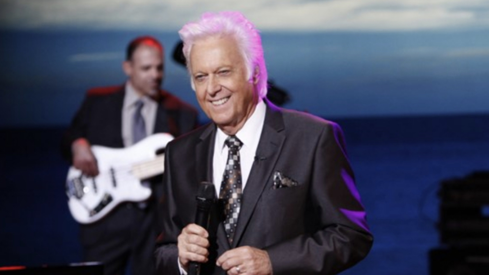 ‘The Love Boat’ Theme Singer Jack Jones Dead at 86 — Fans Pay Tribute ...