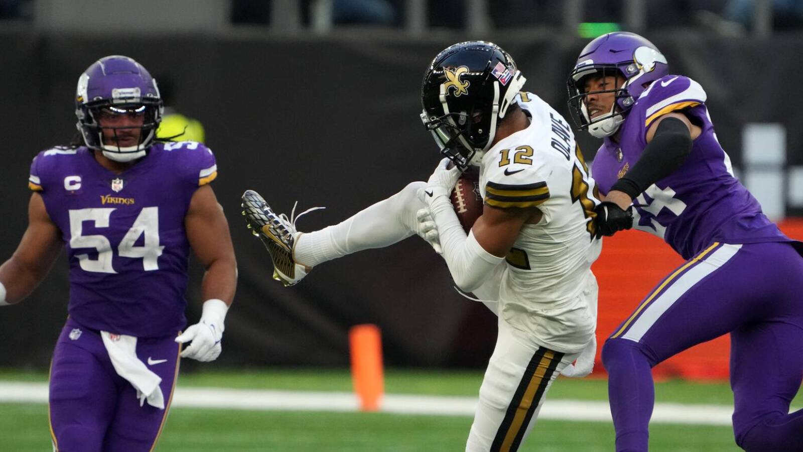 Questionable officiating continues to haunt Saints vs. Vikings | Yardbarker