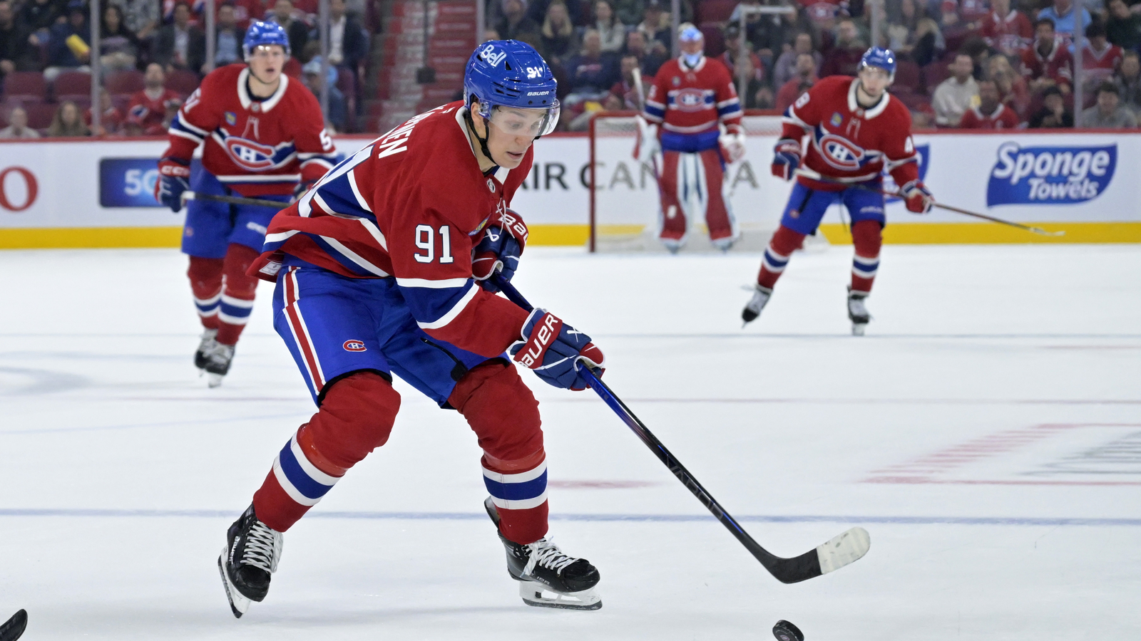 Oliver Kapanen’s test on the wing tonight | Yardbarker