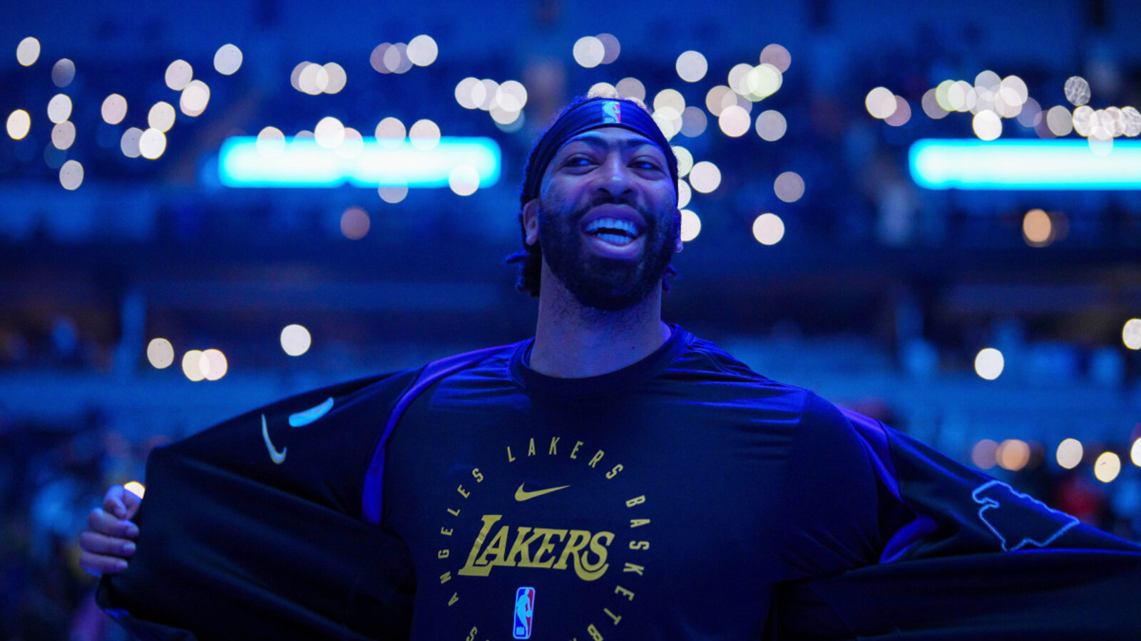 Anthony Davis' Expected Mavericks Debut Revealed After Blockbuster ...