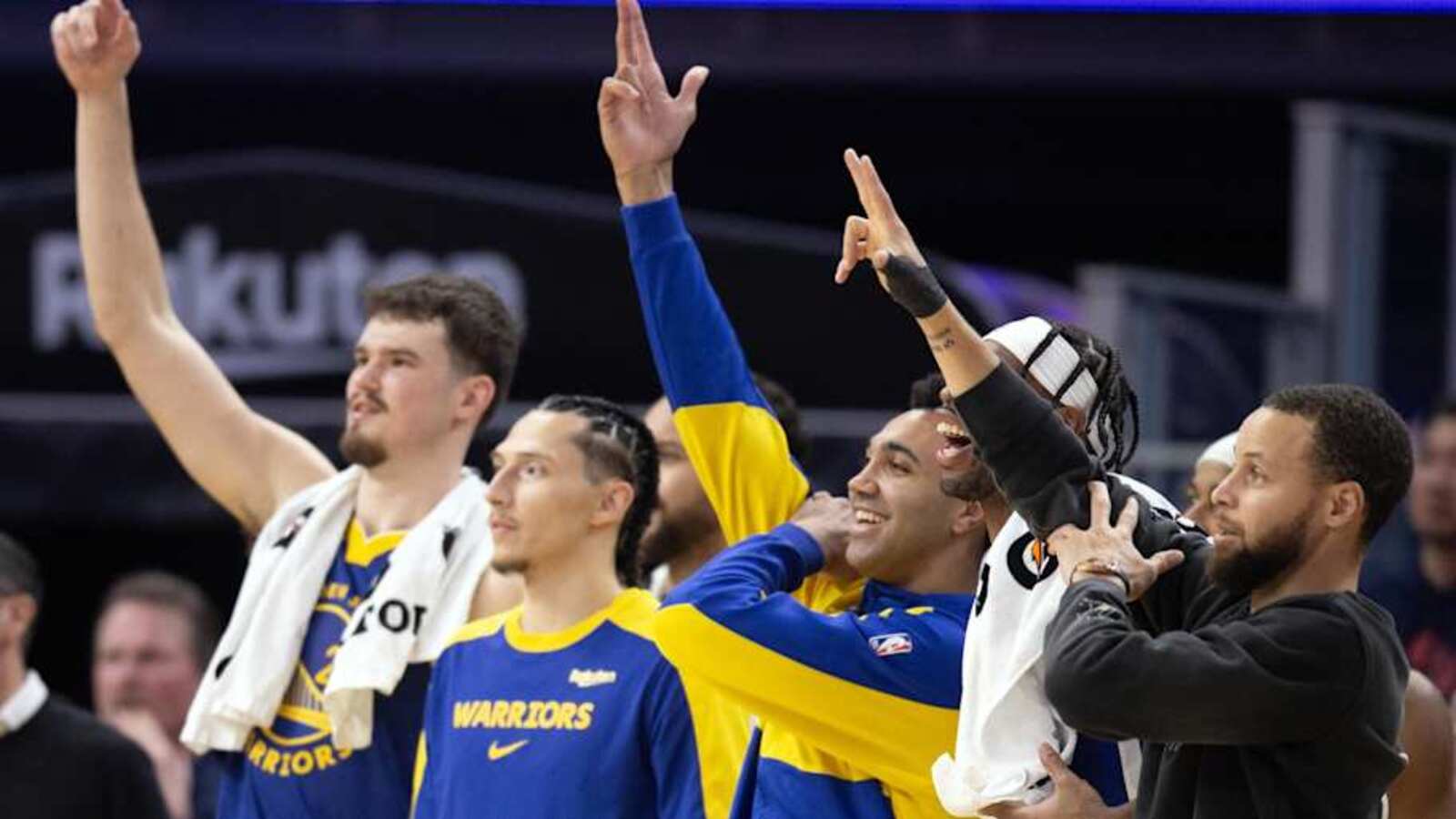 Golden State Warriors Announce Signing of Two Players | Yardbarker