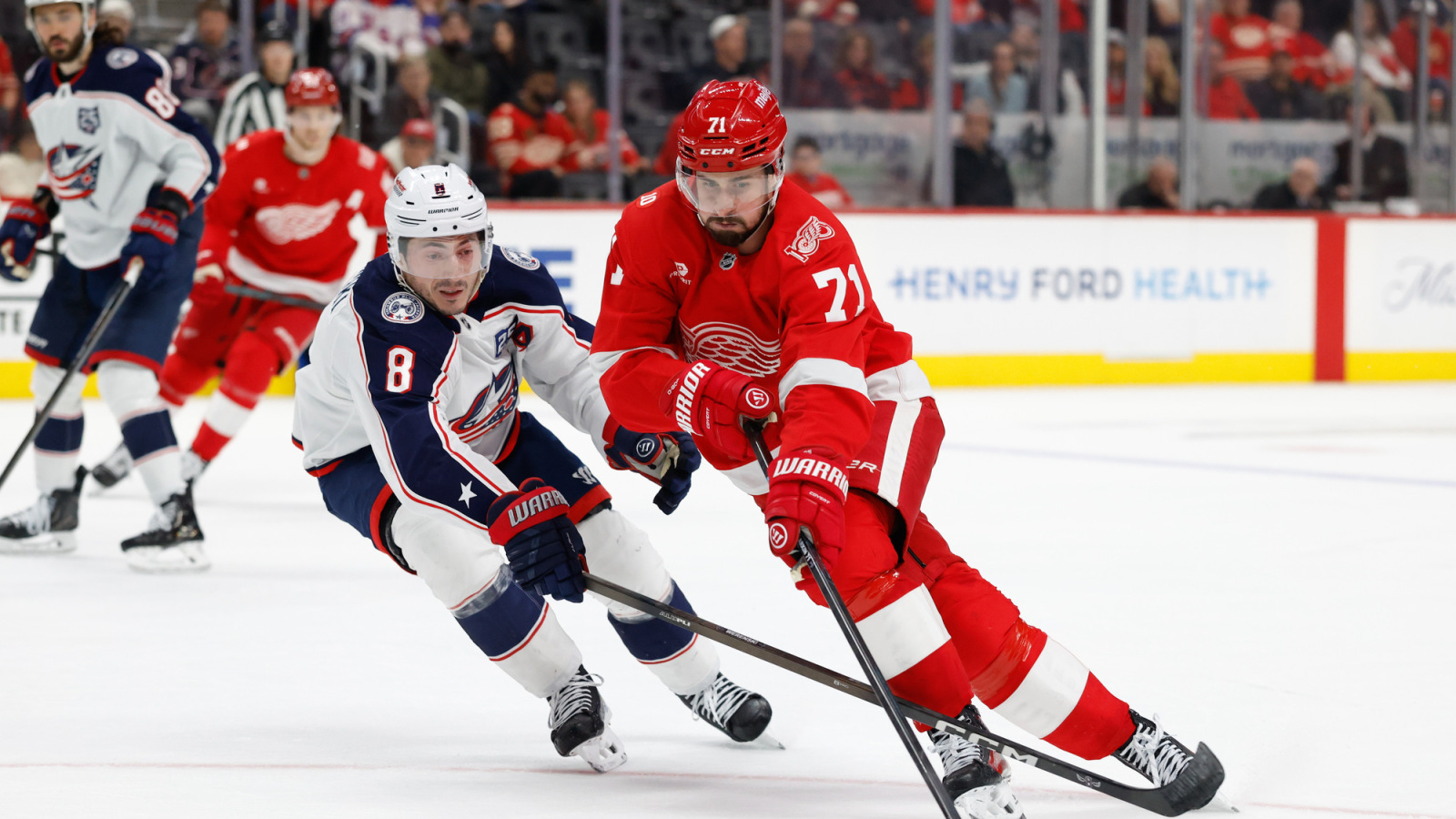 Three Teams Believed To Be On Dylan Larkin’s Trade List | Yardbarker