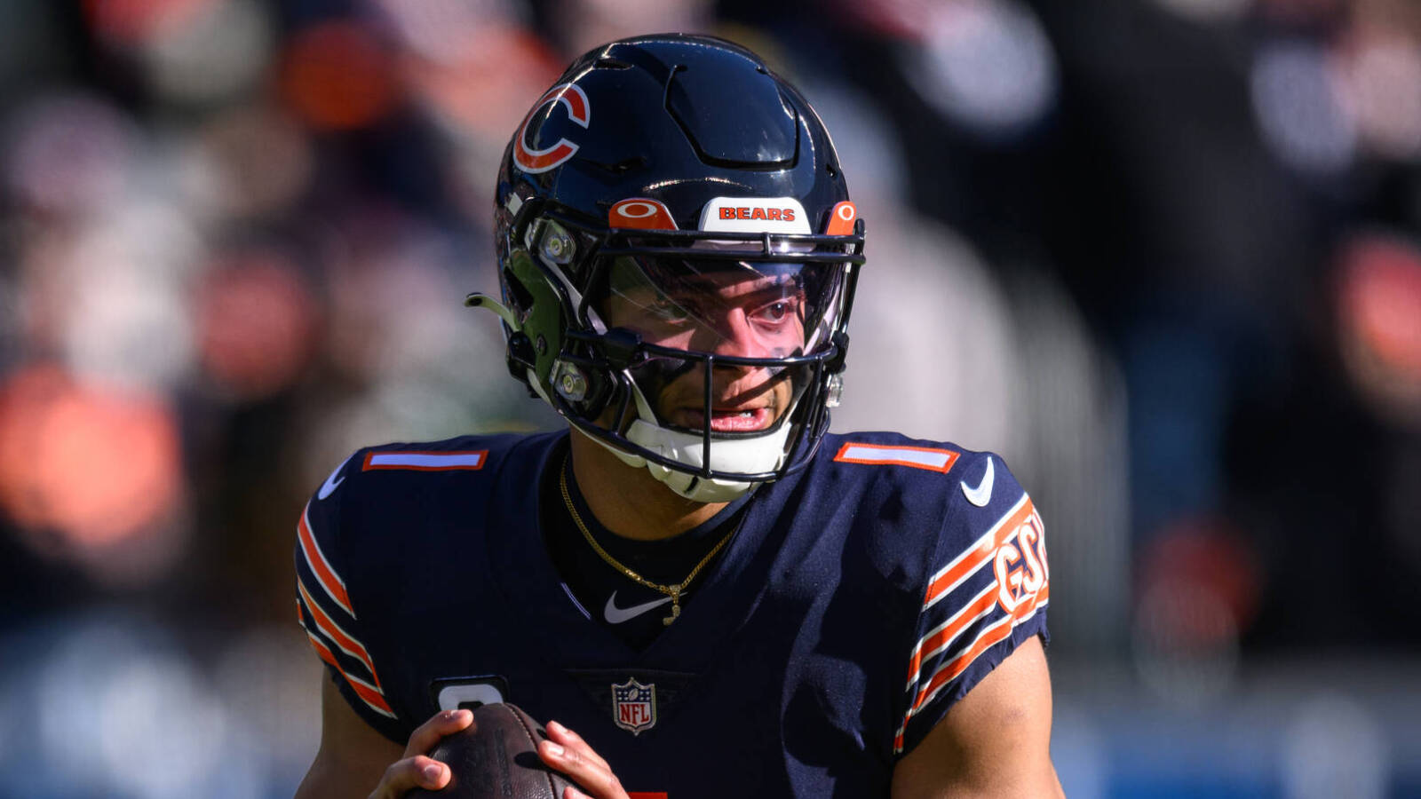 New teammate says he sees a bit of Jalen Hurts in Justin Fields ...