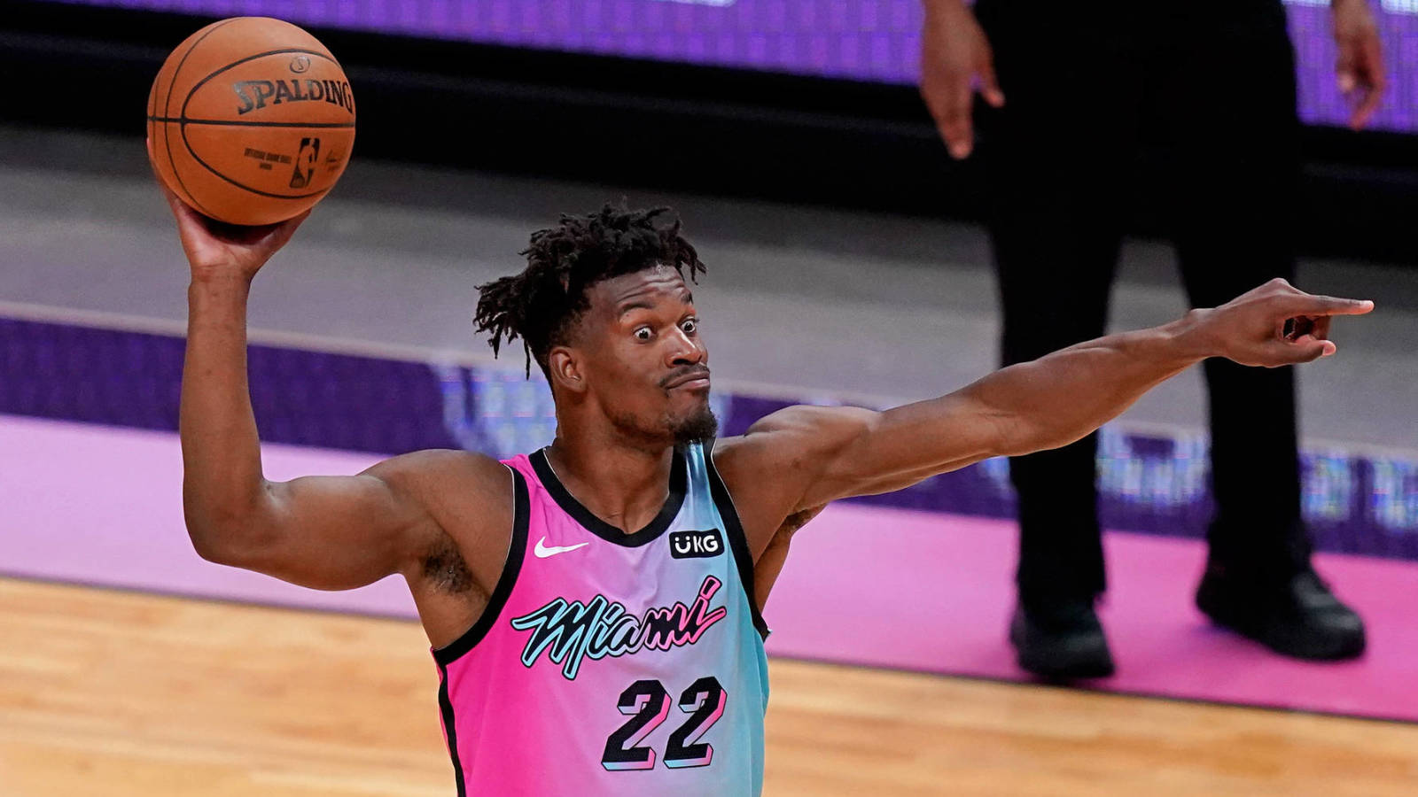 Jimmy Butler signs four-year, $184M extension with Heat | Yardbarker