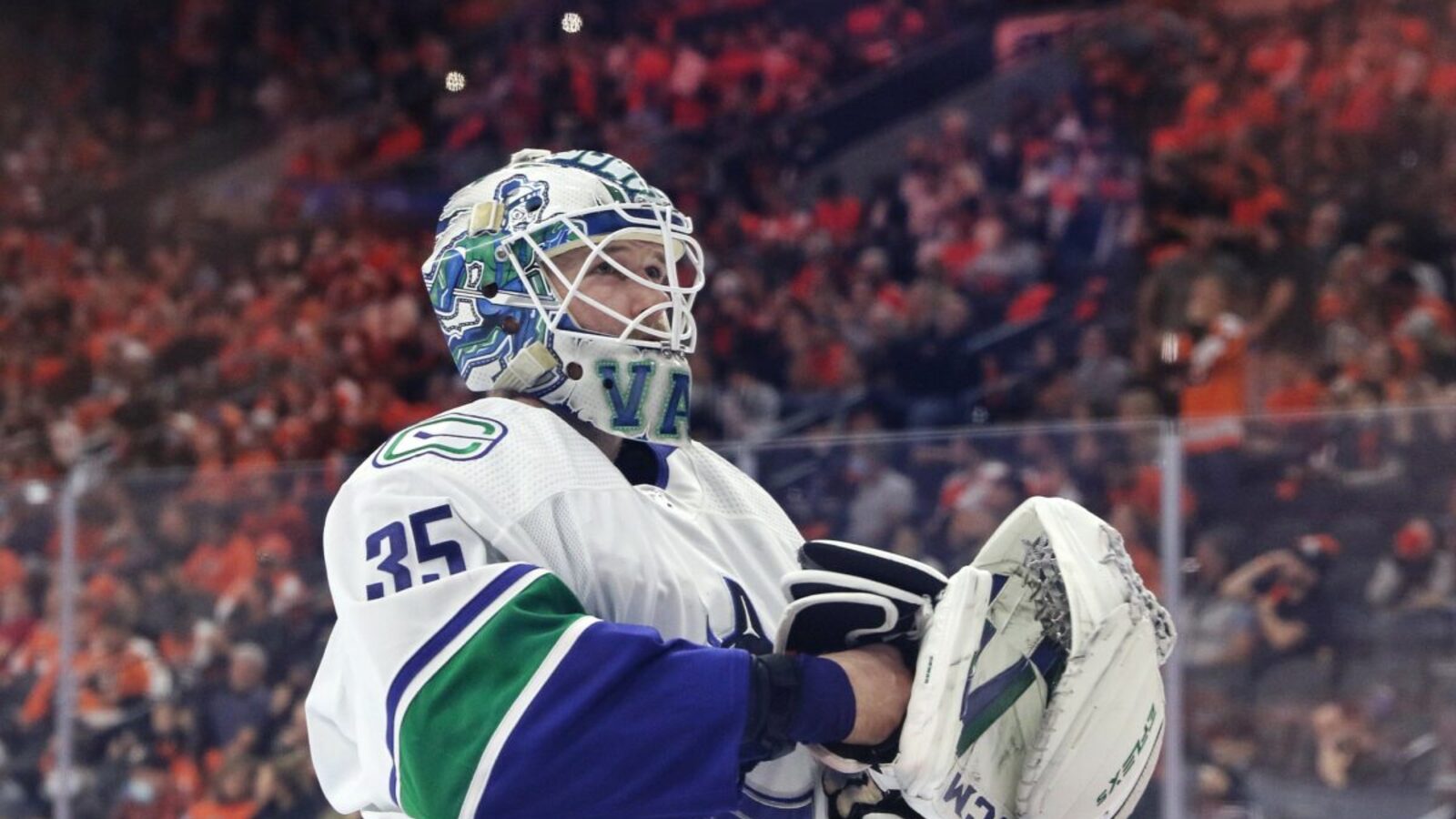 Thatcher Demko’s Injury Clouds Canucks’ Playoff Hopes | Yardbarker