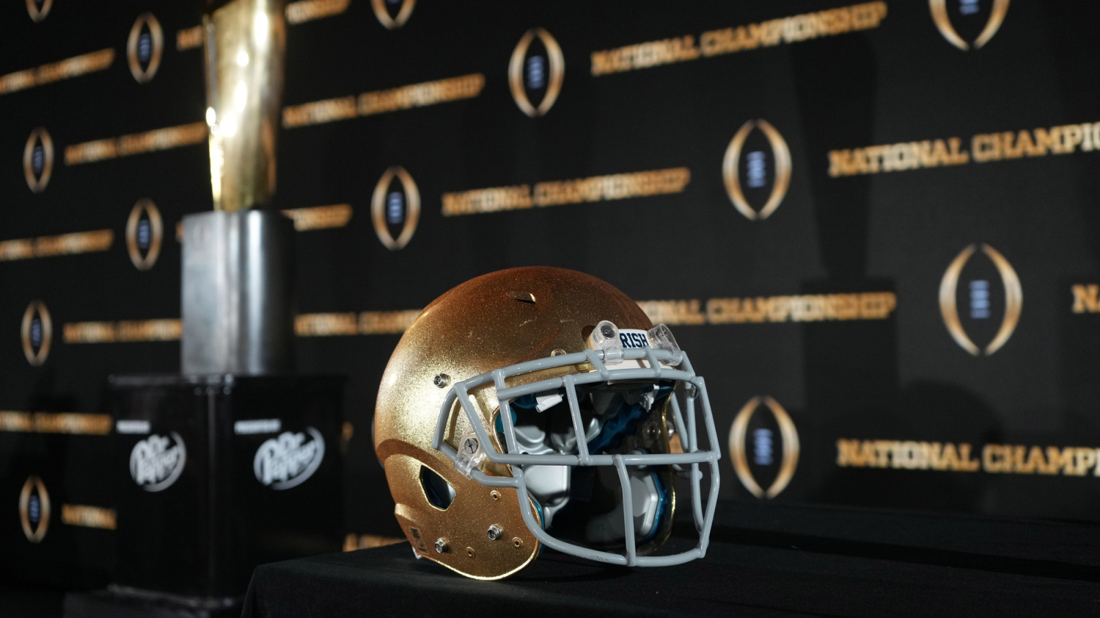 Class Impact: Notre Dame Lands Offensive Lineman Gregory Patrick ...