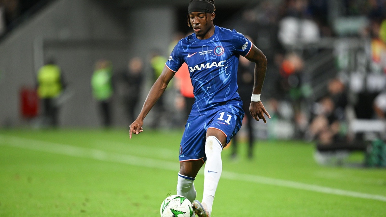 Why Wolves fans booed Noni Madueke last night | Yardbarker