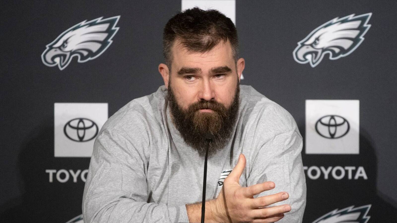 Three Eagles destined for media stardom | Yardbarker