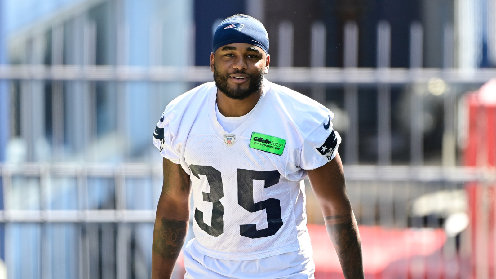 RBs D'Onta Foreman, Pierre Strong Jr. on Browns' roster bubble ...