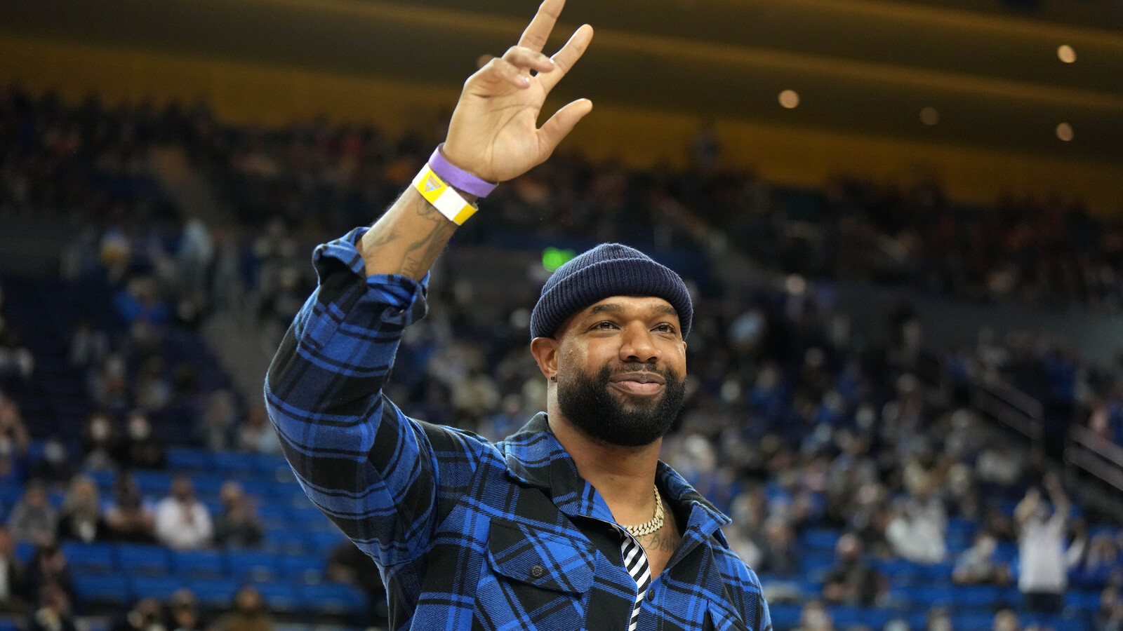 Broncos Make Six Week 17 Roster Moves | Yardbarker