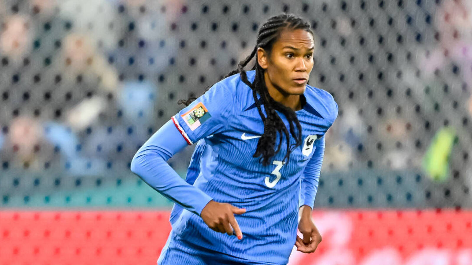 Wendie Renard header seals crucial victory for France | Yardbarker