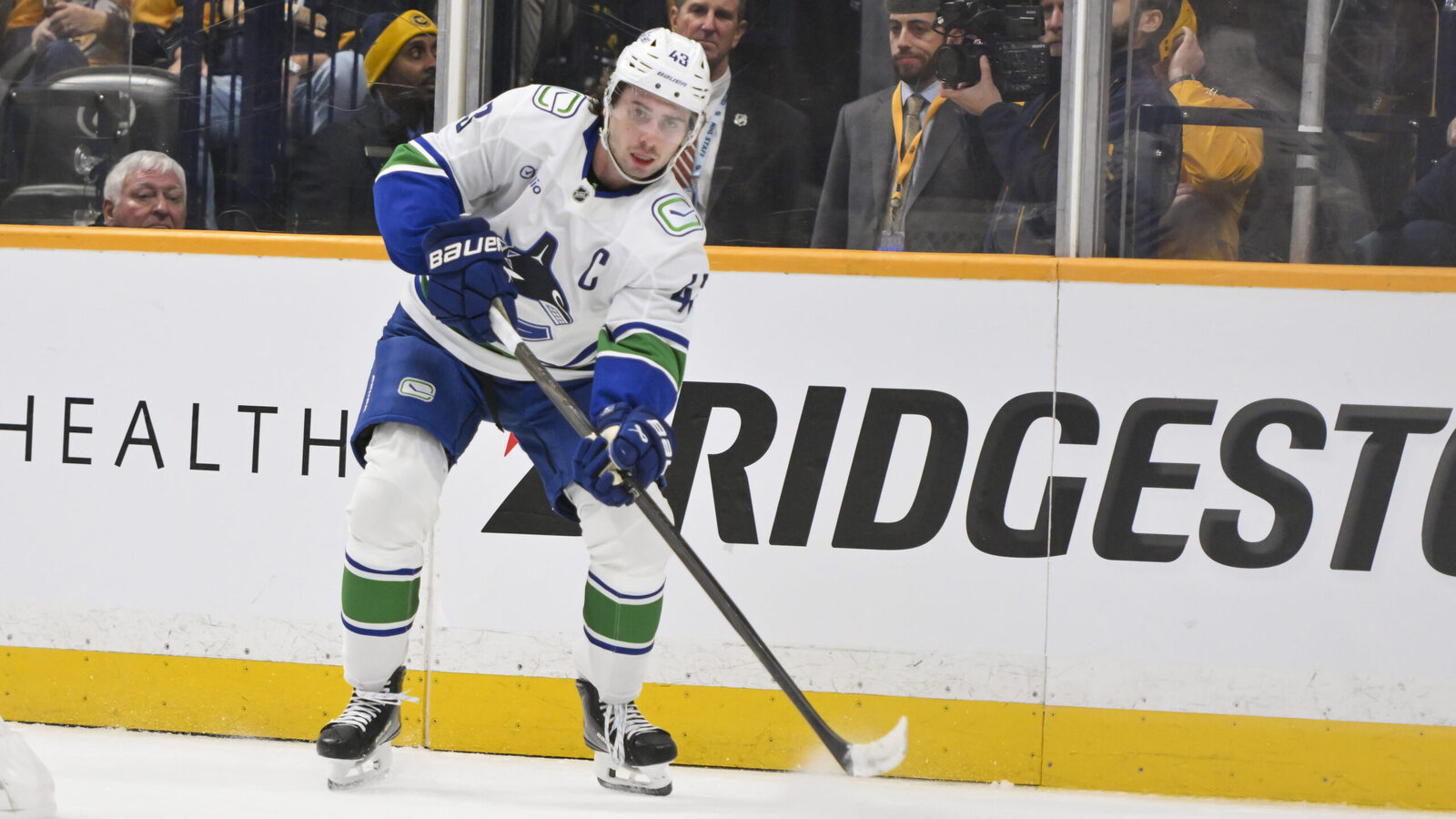 NHL Rumors: Canucks Trading Vets, Flyers & Hughes, Oilers Goalies on ...