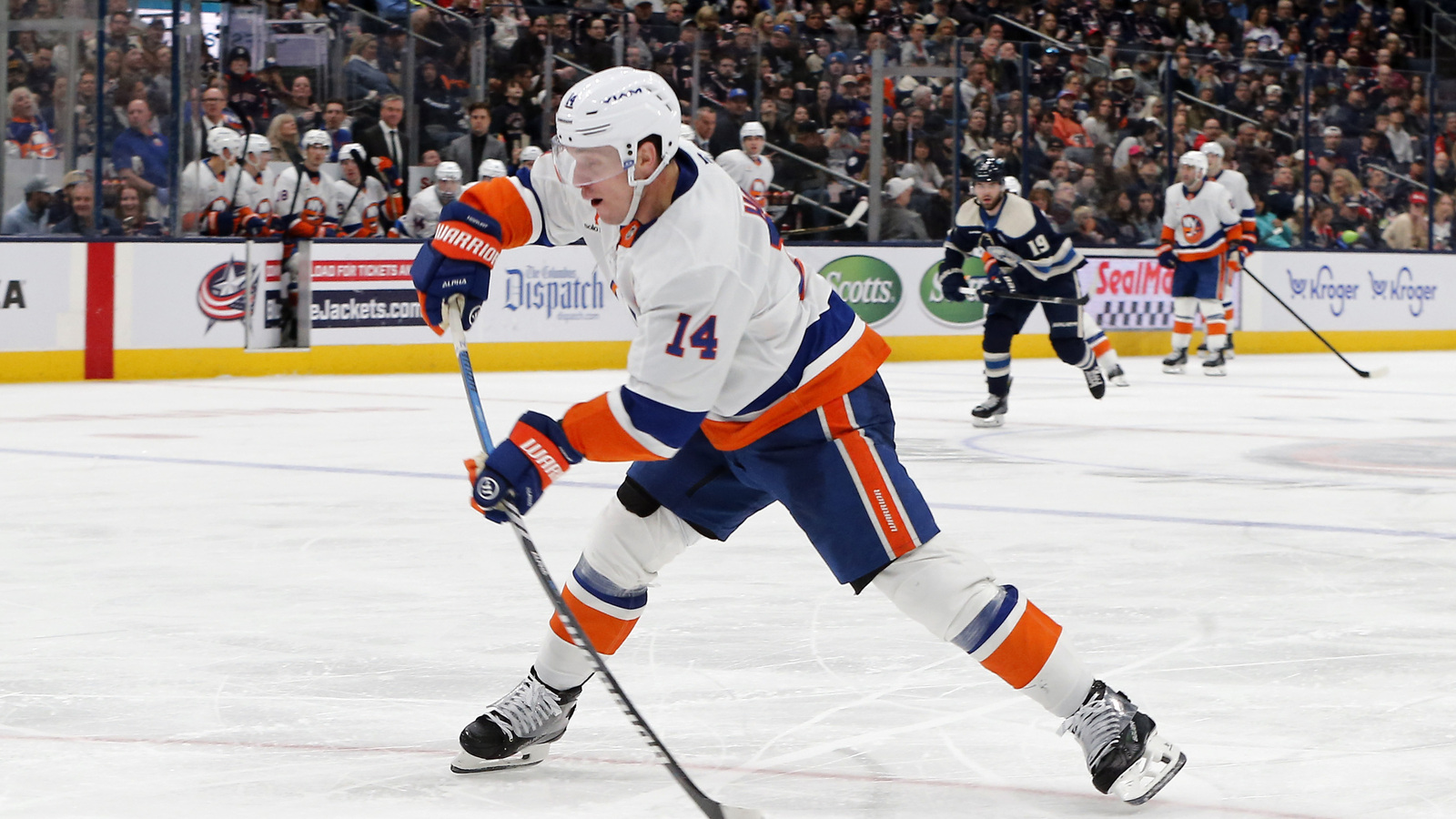 Top Islanders Star Tells Asst. GM, 'You Better Not Trade Me' | Yardbarker