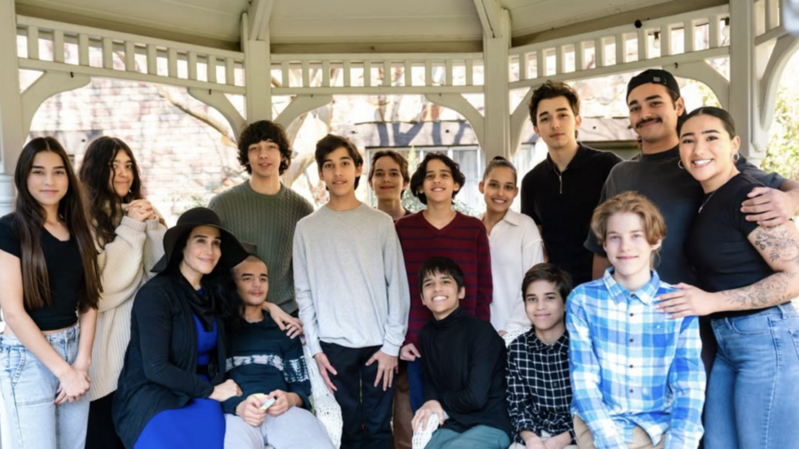 Where Are ‘Octomom’ Nadya Suleman & Her 14 Kids Today? | Yardbarker