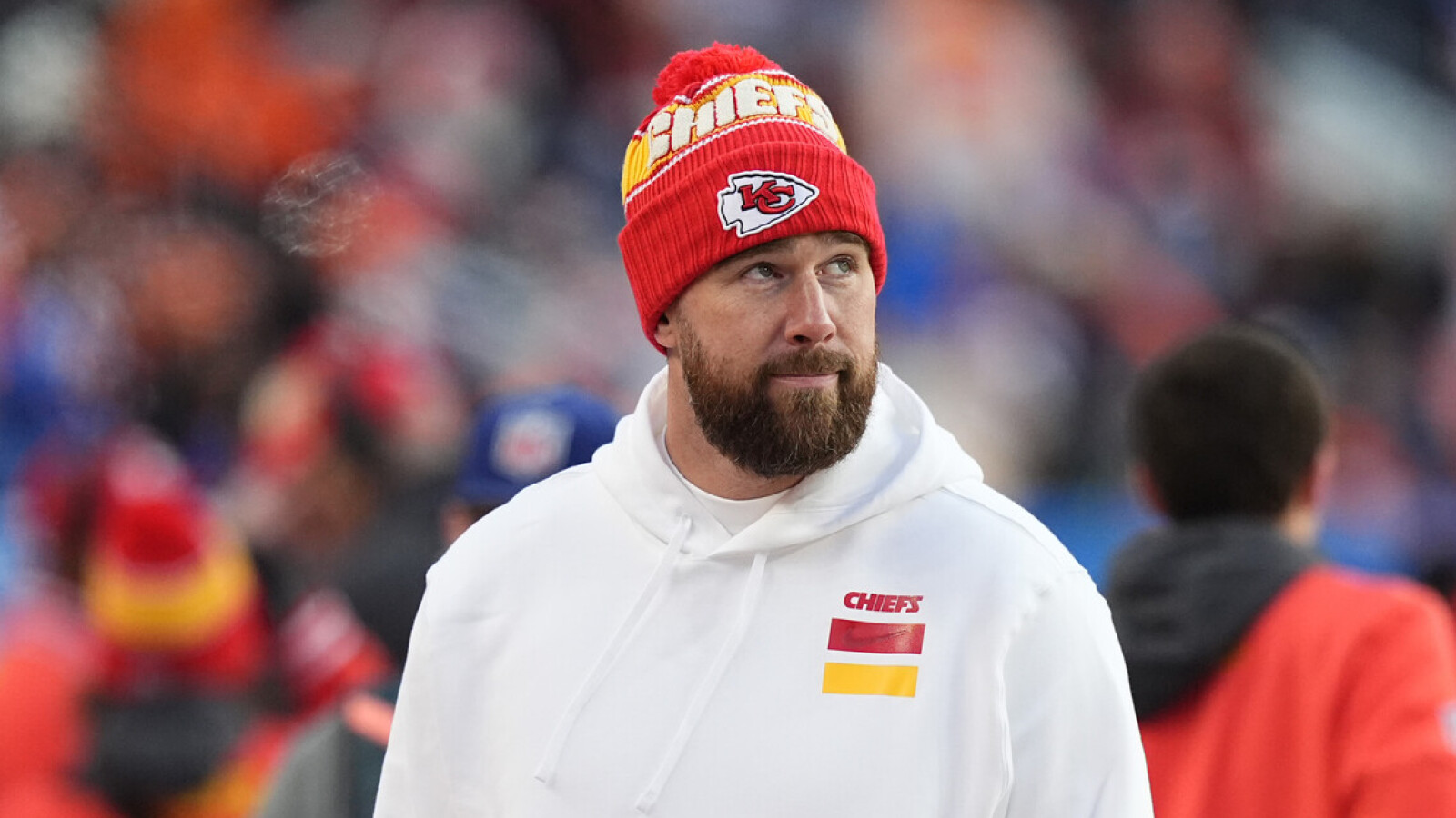 Travis Kelce discusses if Taylor Swift wants him to retire | Yardbarker