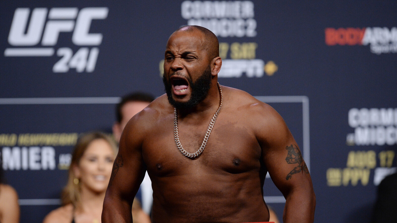 Daniel Cormier Still Wants to Compete With Jon Jones Outside The ...