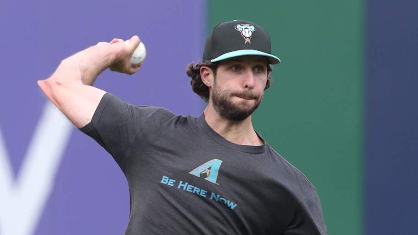 Red Sox Interested in 2 Diamondbacks Pitchers | Yardbarker