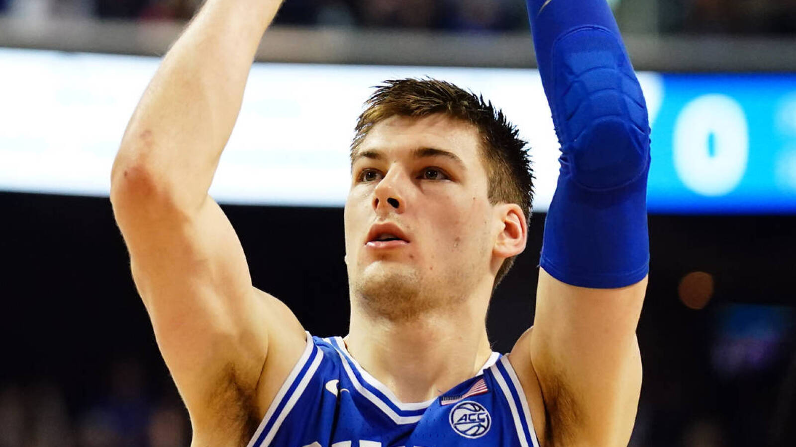 Former five-star recruit announces return to Duke | Yardbarker
