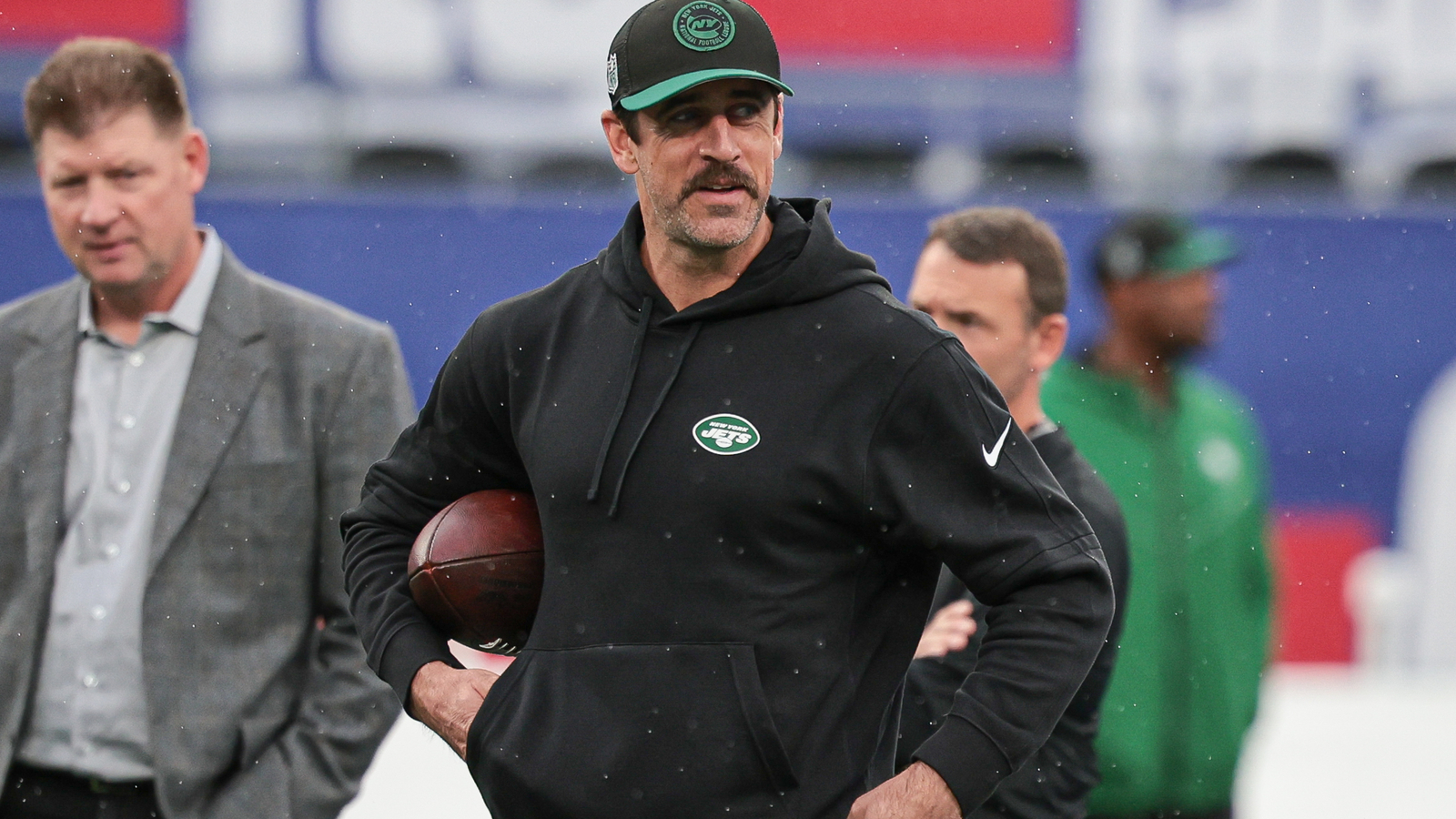 AFC Notes: Aaron Rodgers, Bailey Zappe, Dolphins, Jets, Patriots ...