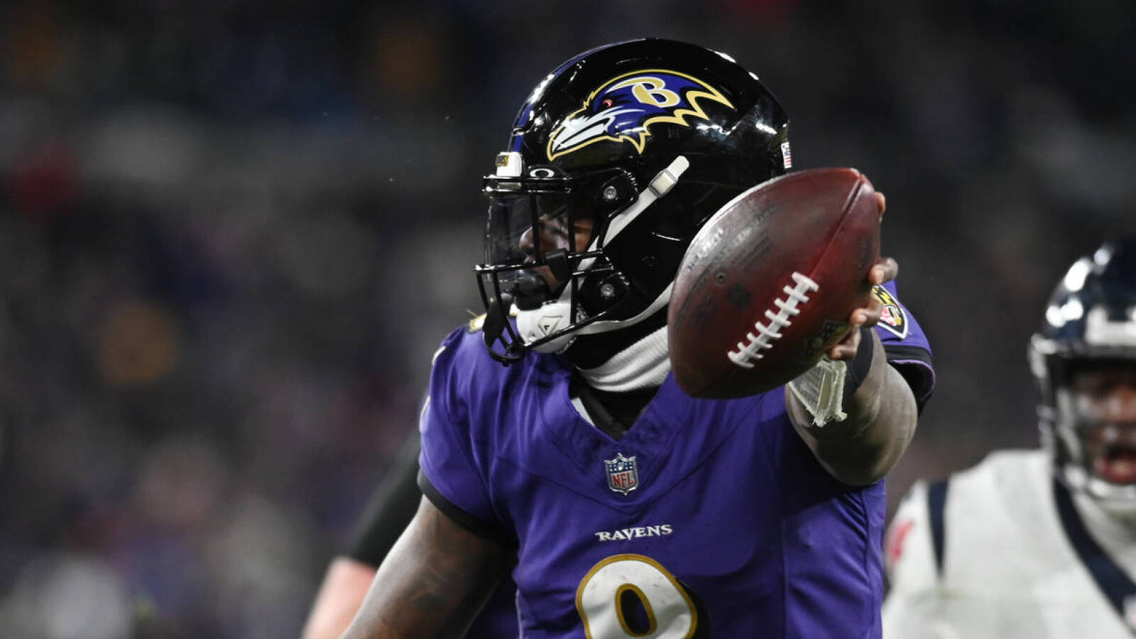 Lamar Jackson pulls a Bo Jackson during Ravens' playoff win | Yardbarker