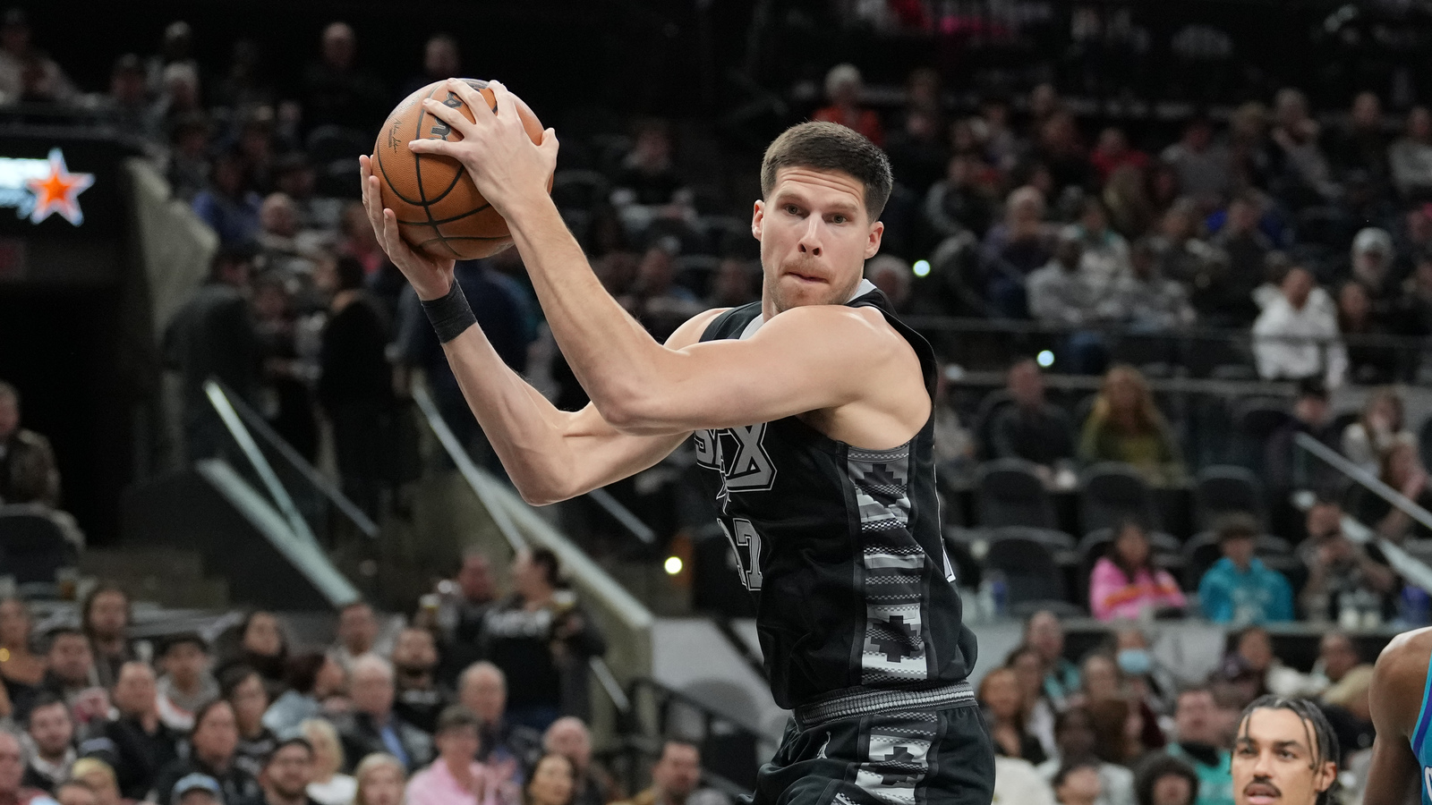 Spurs trade forward to Pacers | Yardbarker