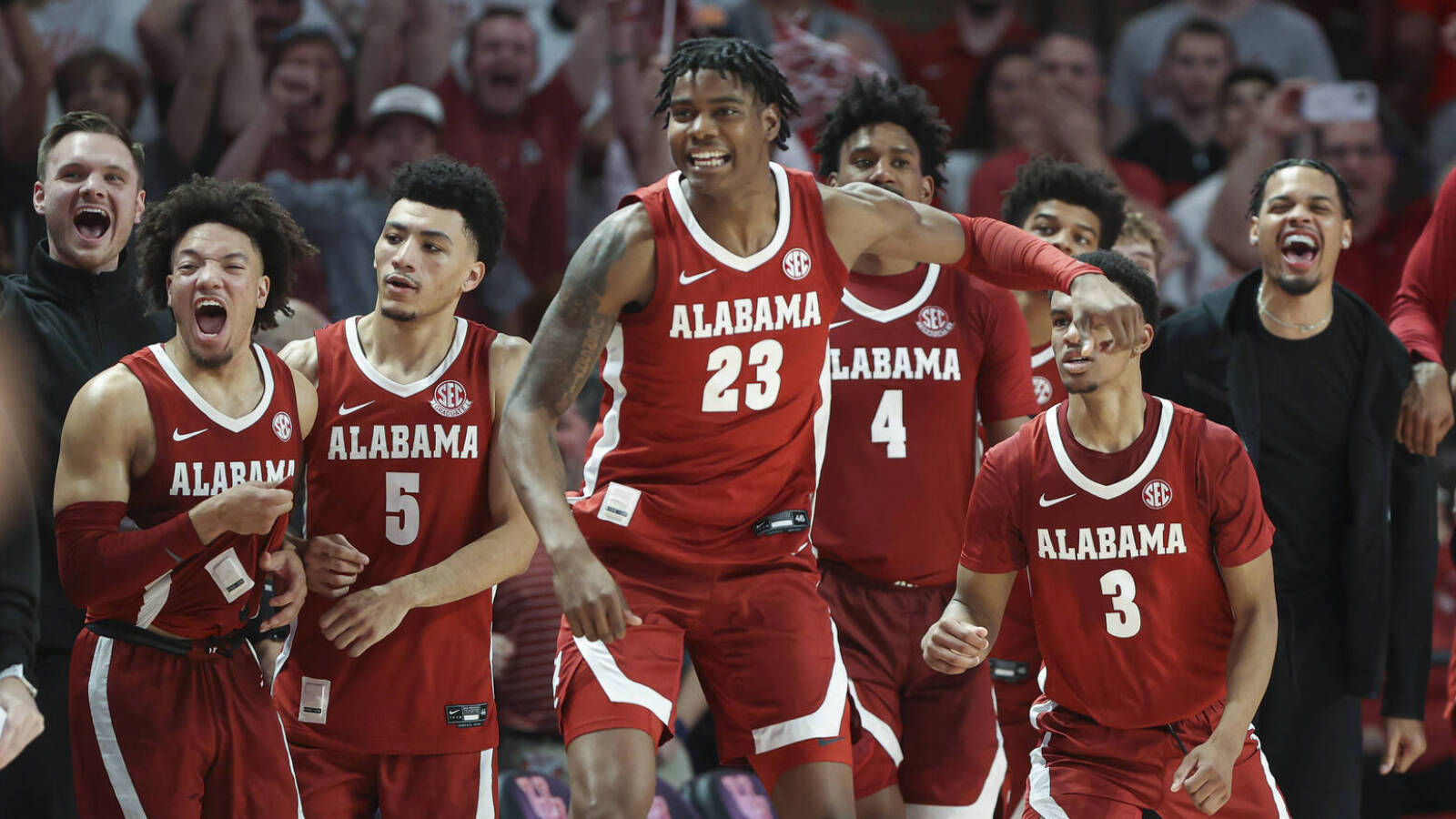 Alabama win vs. Houston the latest in wild start to season | Yardbarker