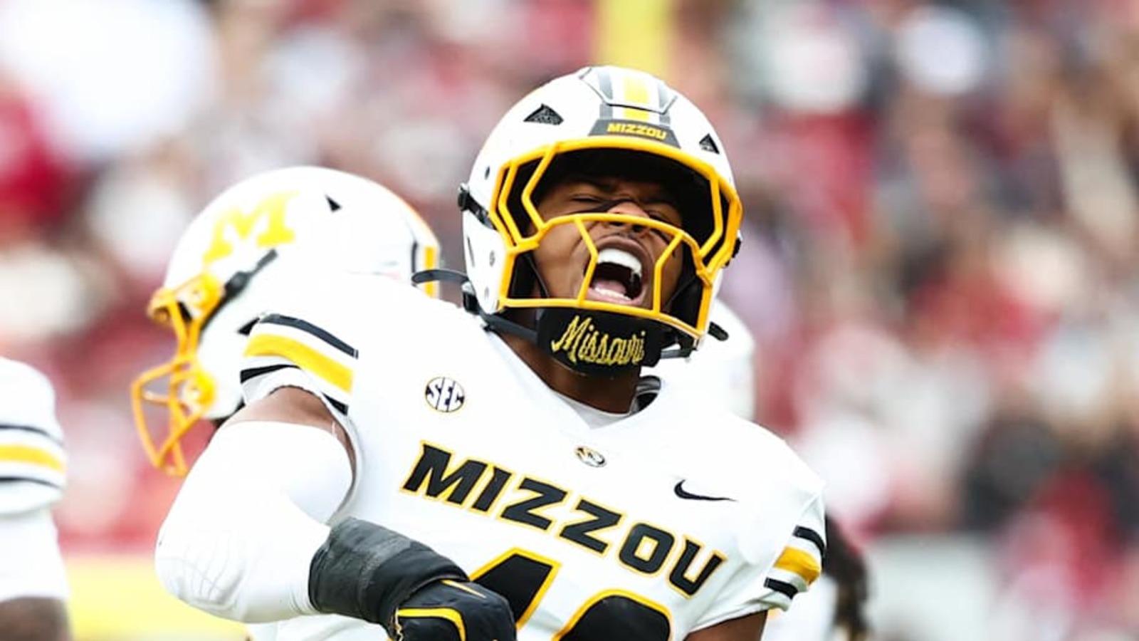 Grading Buccaneers' Second Round Pick of Missouri's Josiah Trotter ...