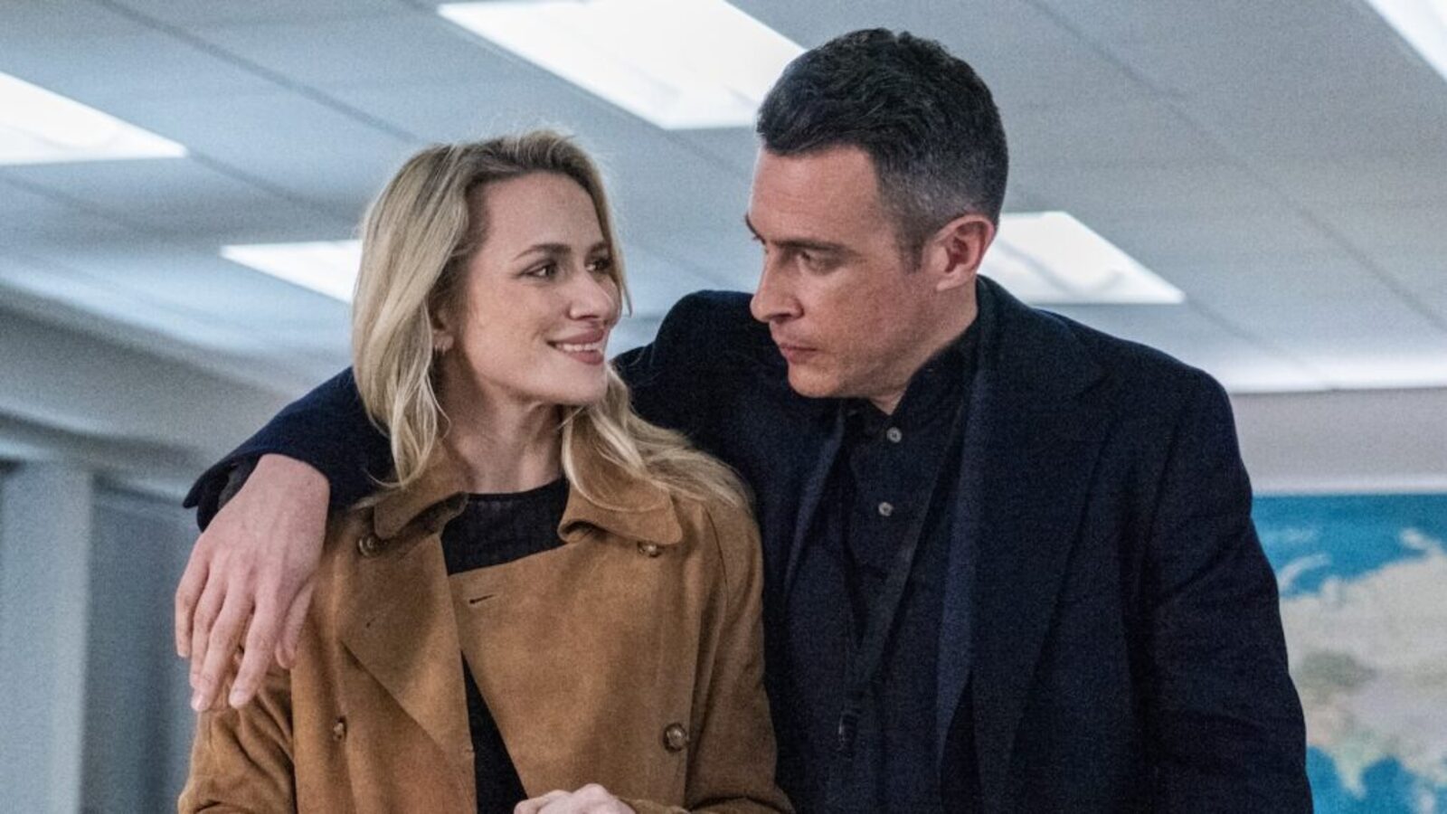 ‘FBI’: John Boyd Teases ‘Big Life Changes’ for Scola & Nina | Yardbarker