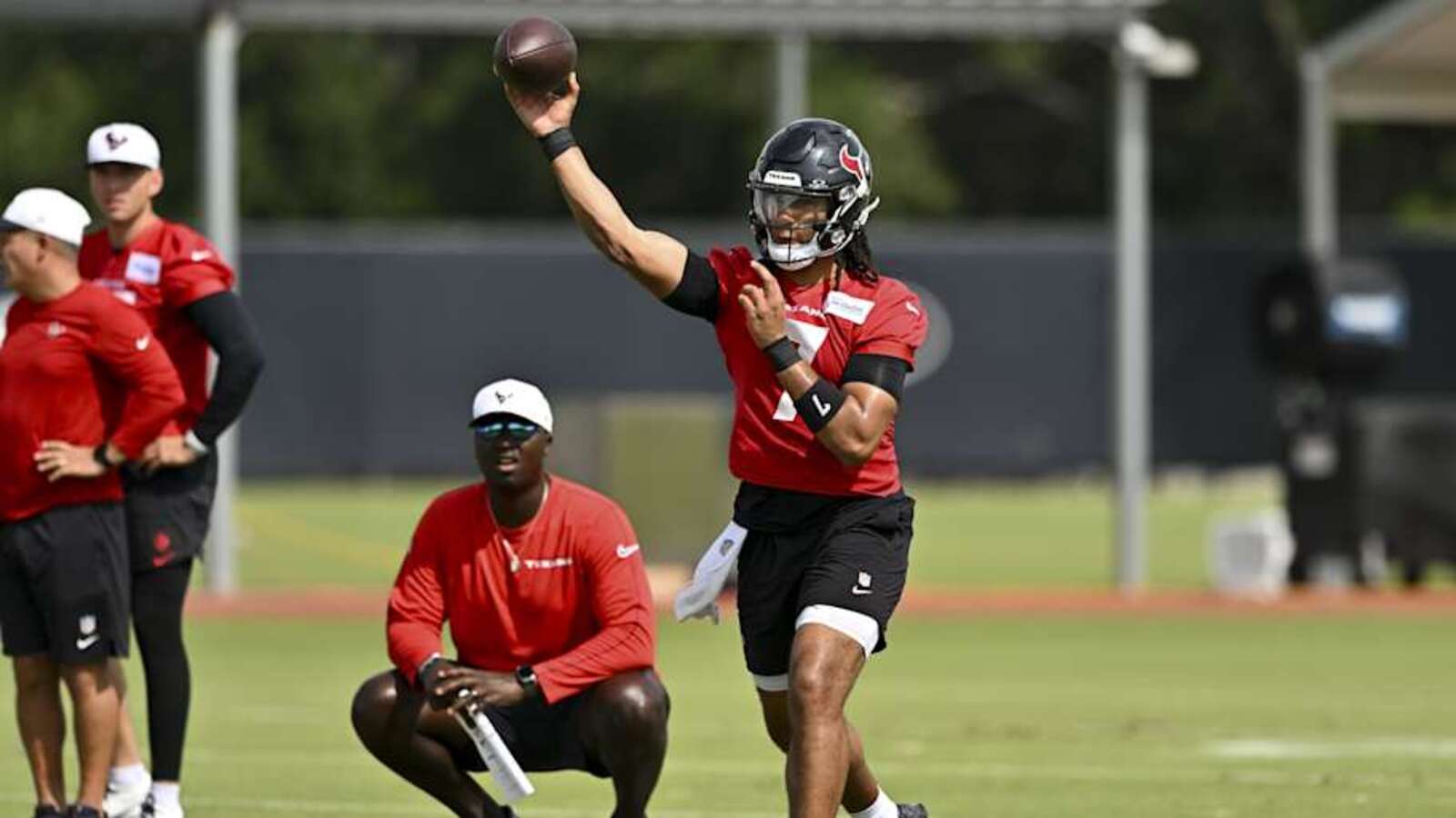 Texans Offense Named a Storyline to Watch in NFL Training Camp | Yardbarker