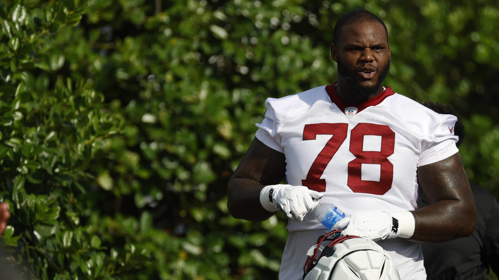 A familiar face just added a new wrinkle to one of the Commanders ...