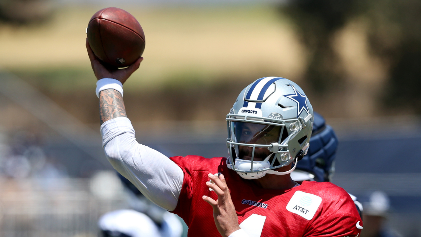 Cowboys QB Dak Prescott lighting it up at training camp amid contract ...