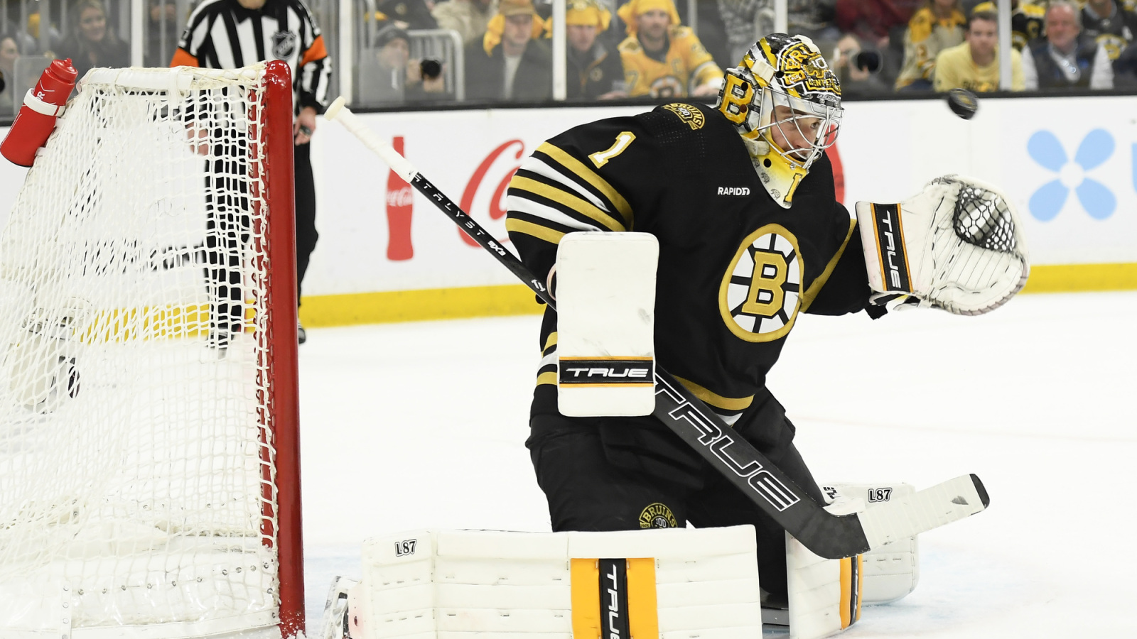 Which teams make sense for a Jeremy Swayman offer sheet? | Yardbarker