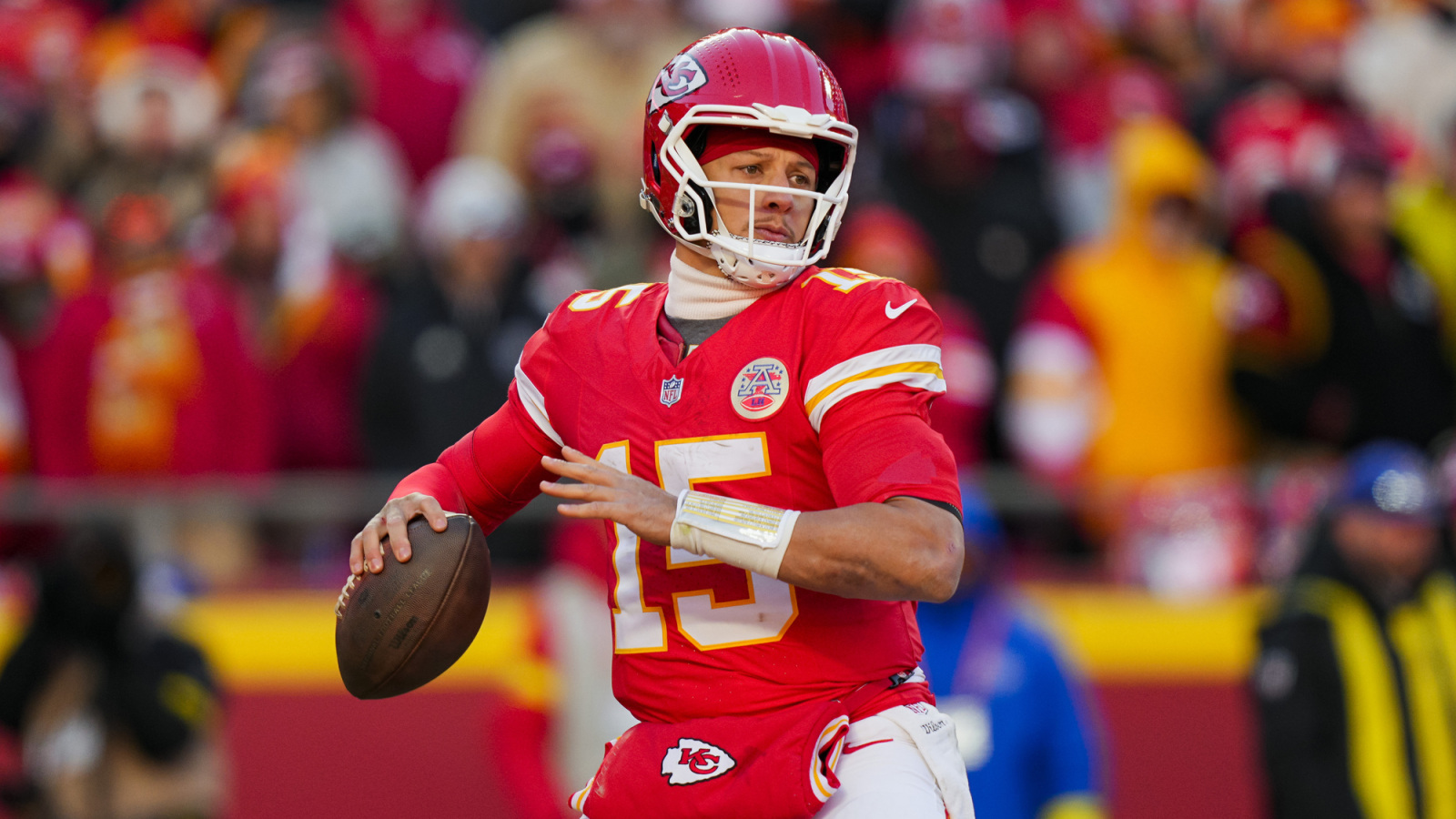 AFC Notes: Patrick Mahomes, Broncos, Chargers, Chiefs | Yardbarker