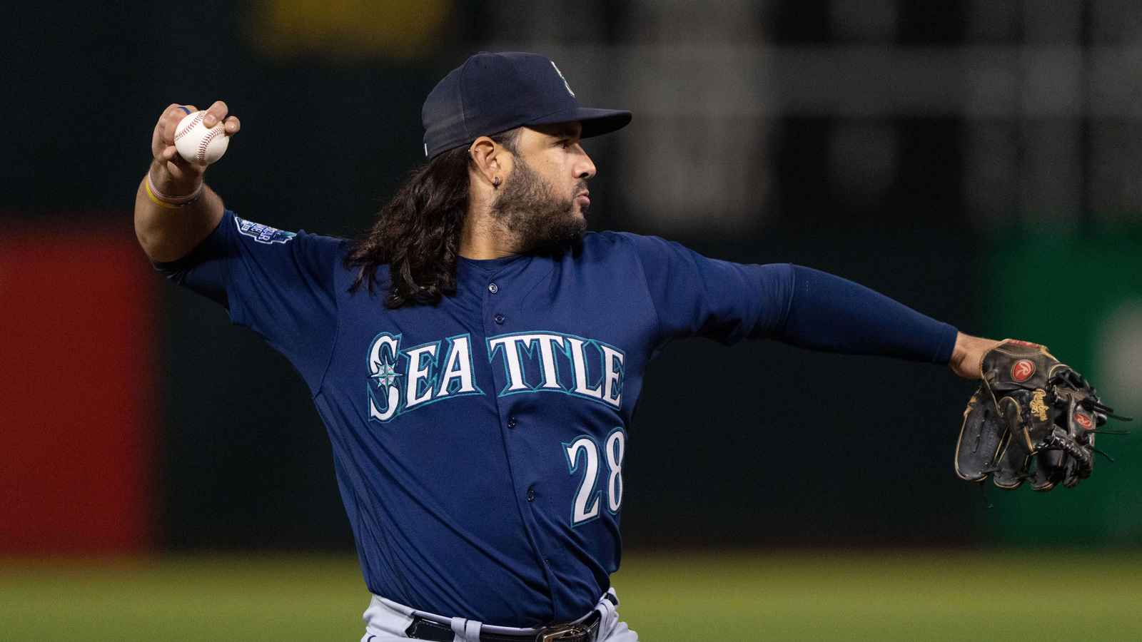 Arizona Diamondbacks acquire Eugenio Suarez from the Seattle Mariners ...