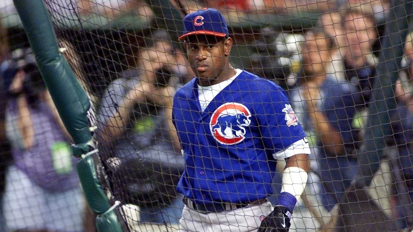 ESPN reporter calls out Chicago Cubs over Sammy Sosa apology | Yardbarker