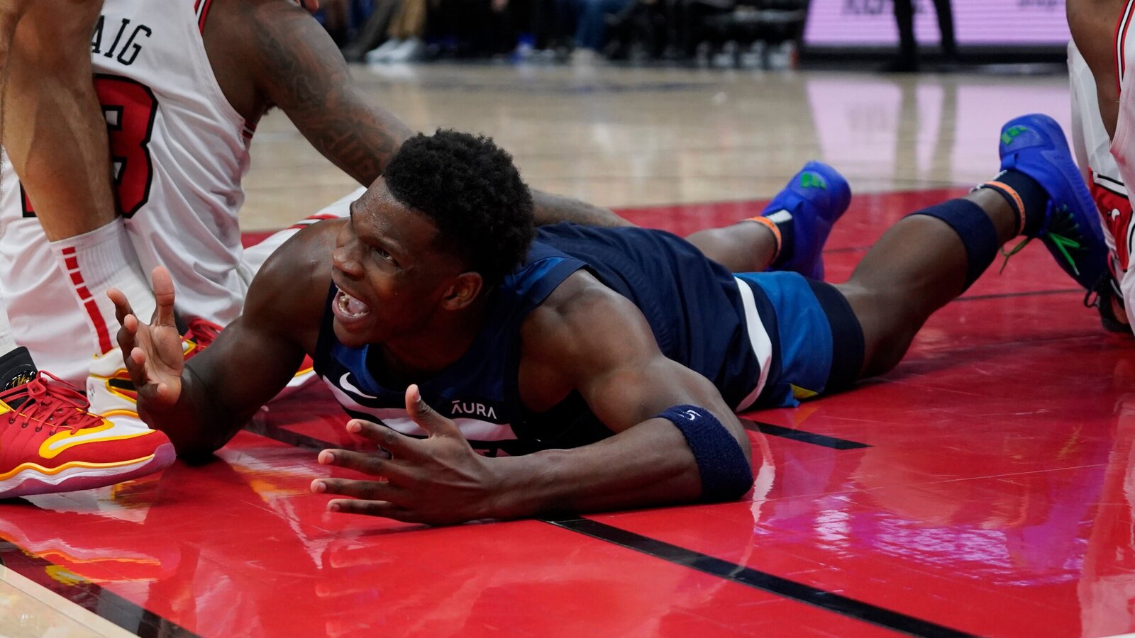 Time for Timberwolves to Grow Up; Stop Crying About Refs | Yardbarker