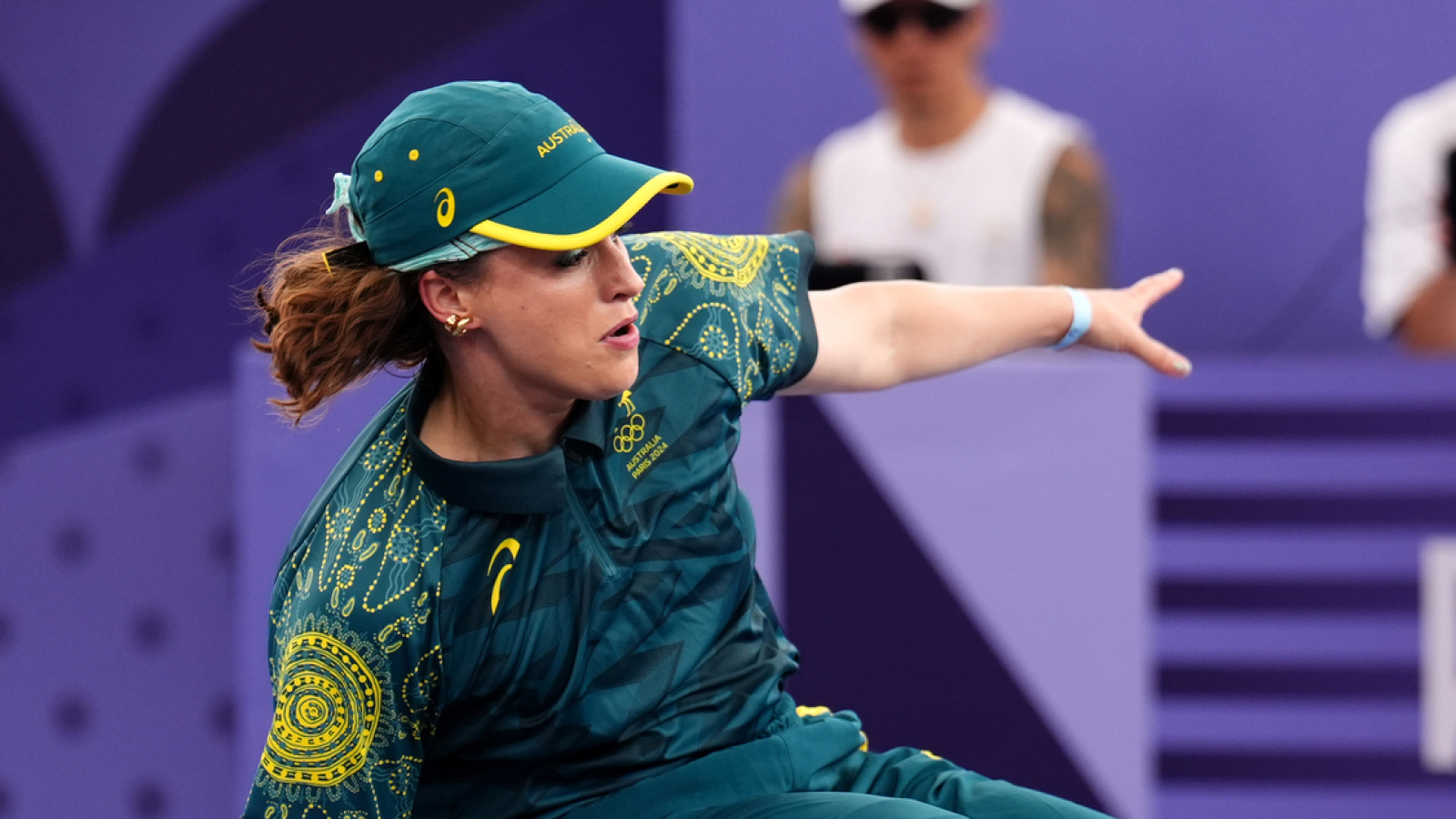 Olympic judge defends Australian break dancer | Yardbarker Olympic judge defends Australian break dancer | Yardbarker
