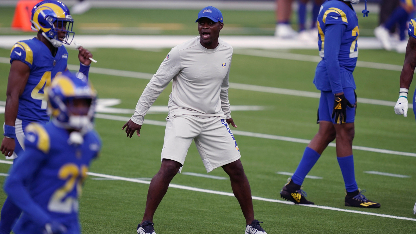 Steelers Submit HC Interview Request For Ejiro Evero | Yardbarker
