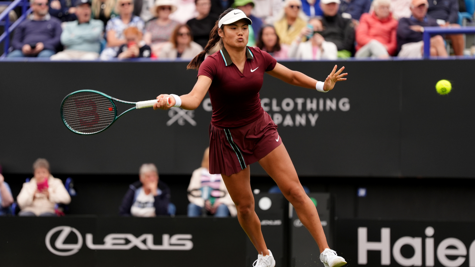 Emma Raducanu Reveals Why She Kept Carlos Alcaraz Waiting to Say ‘Yes ...