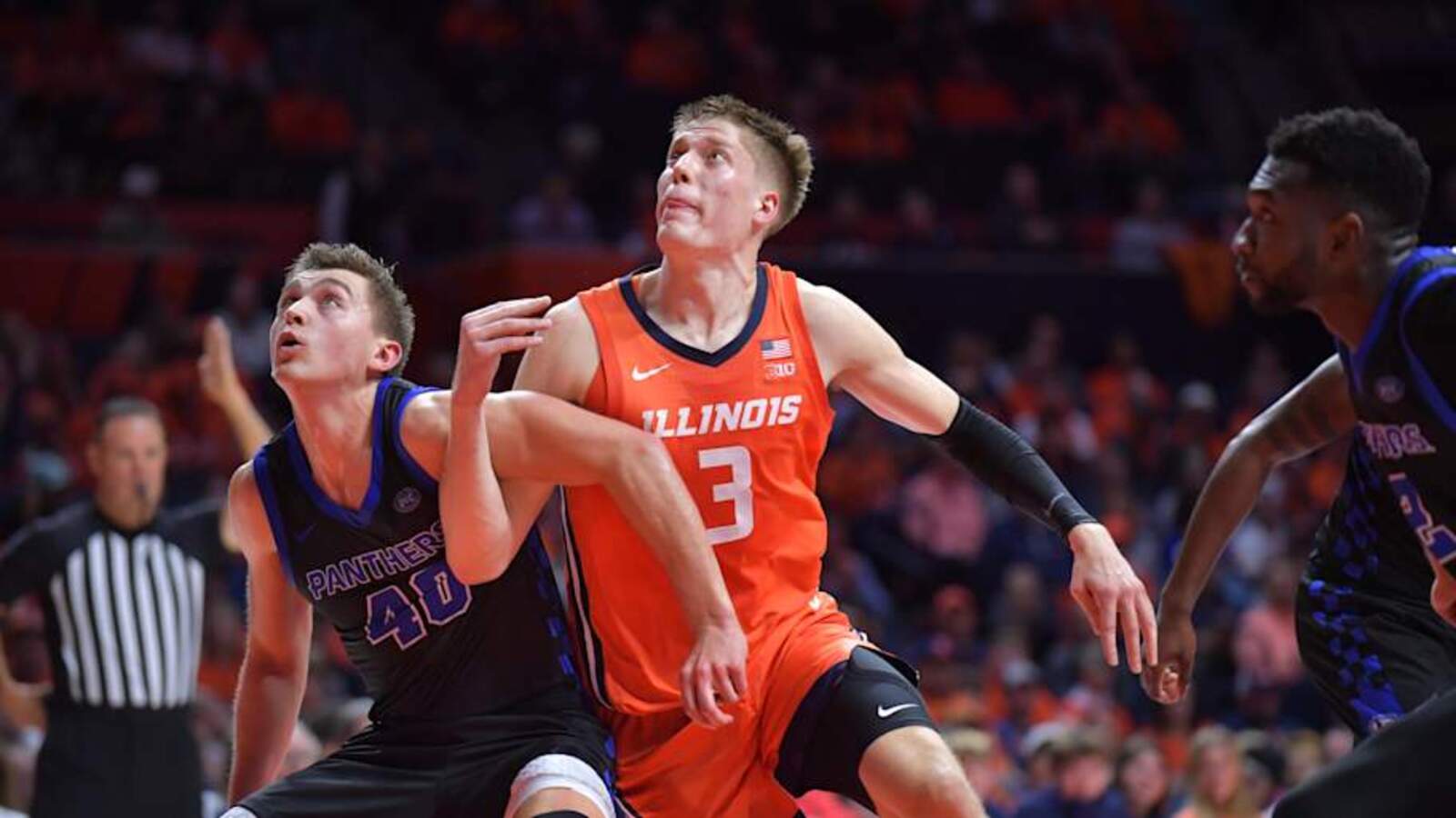 Illinois Basketball Play of the Week: Ben Humrichous' Putback Slam ...